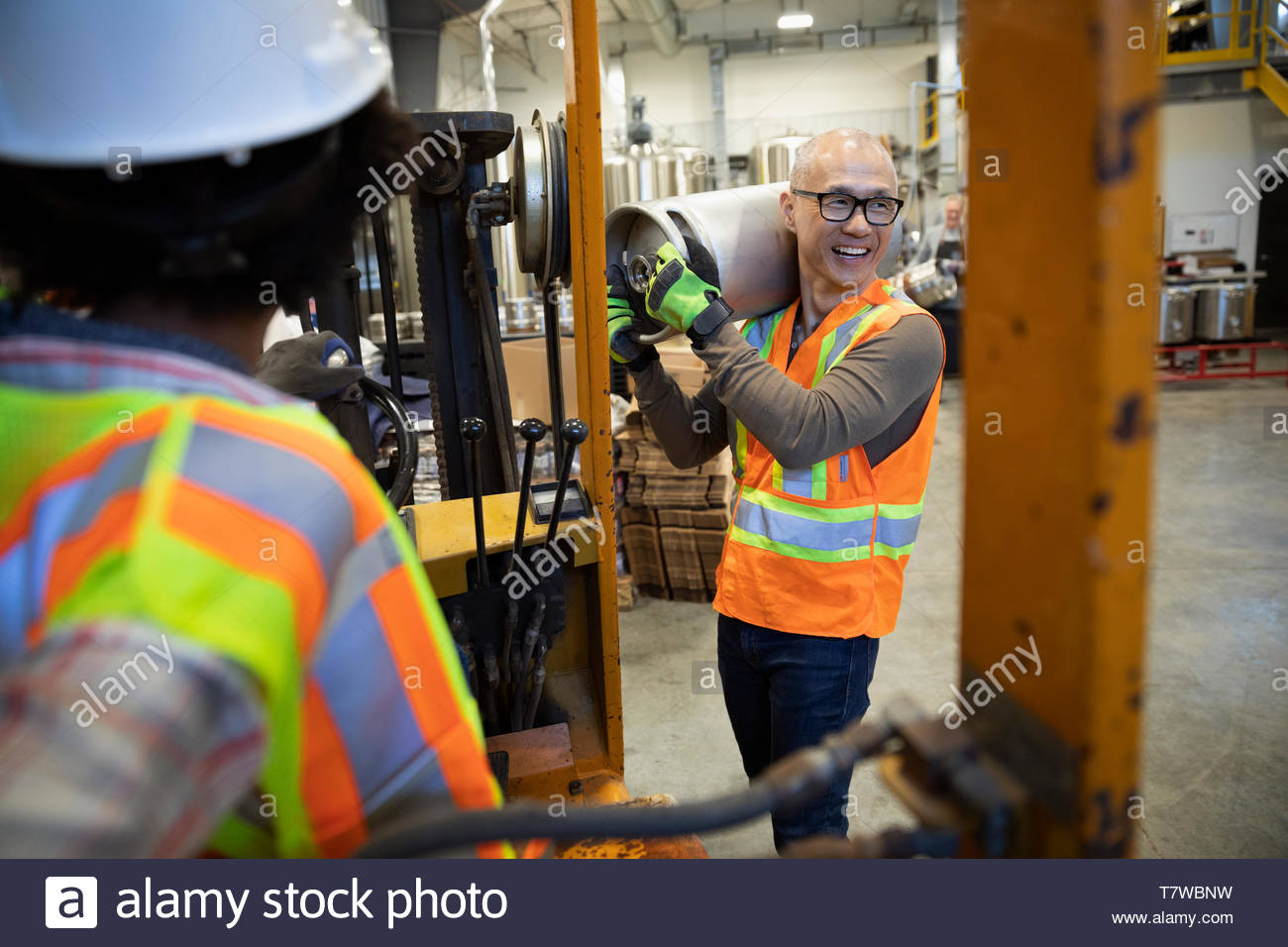 Beer keg forklift hi-res stock photography and images - Alamy