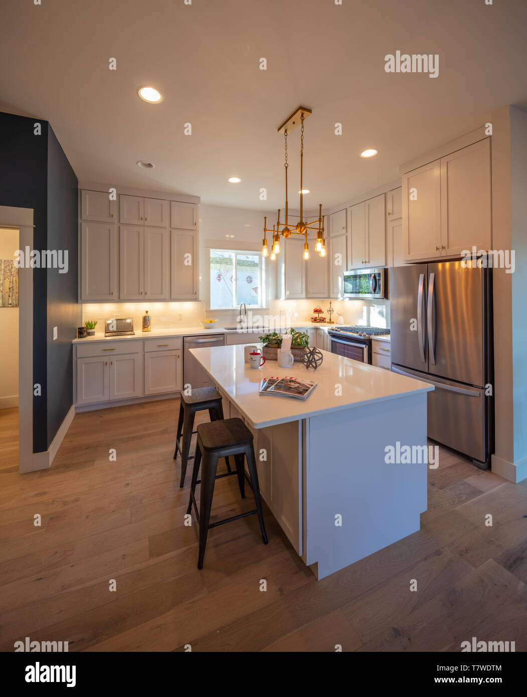 Home interior kitchen Stock Photo - Alamy
