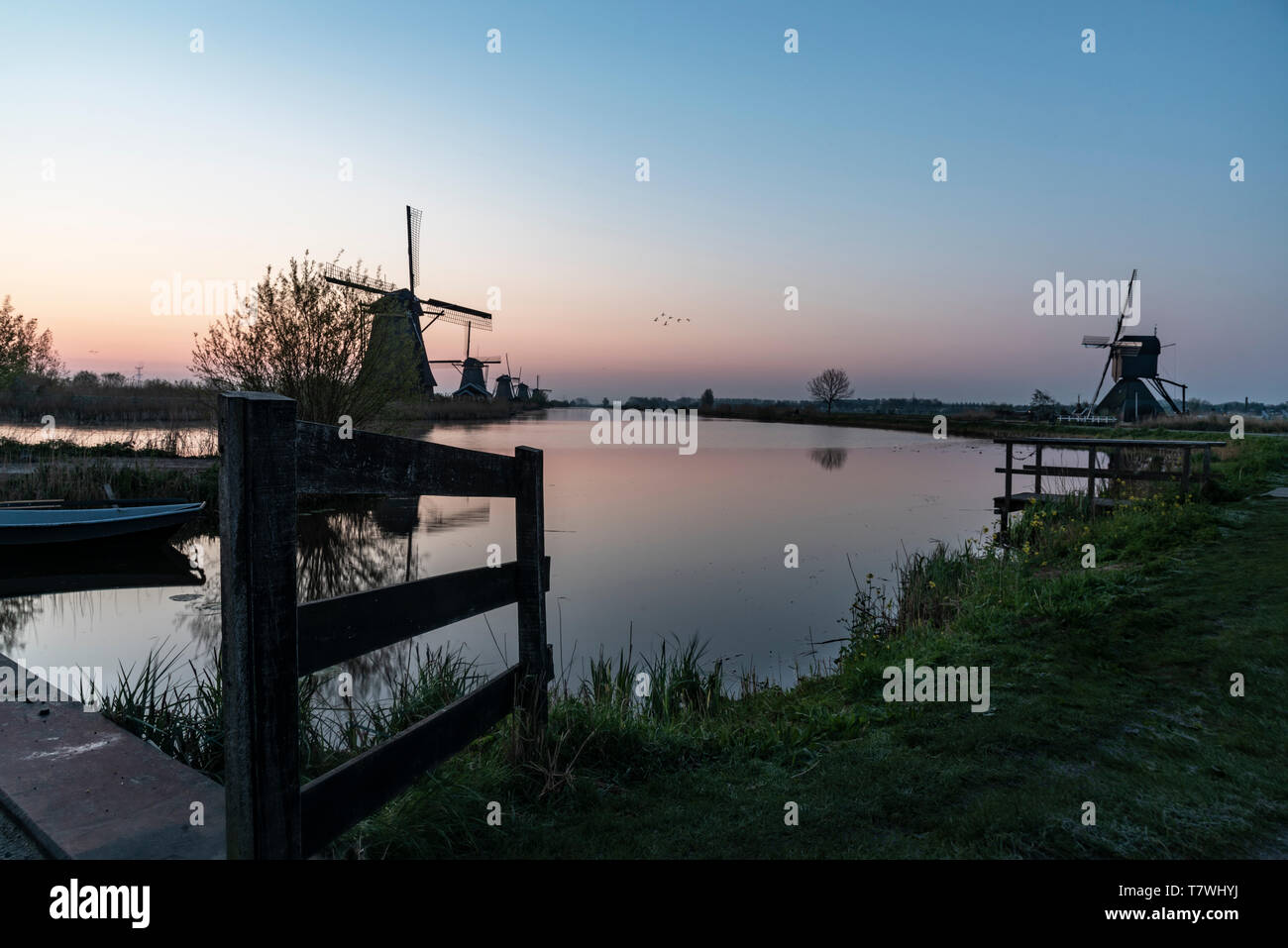 Windmill platform hi-res stock photography and images - Alamy