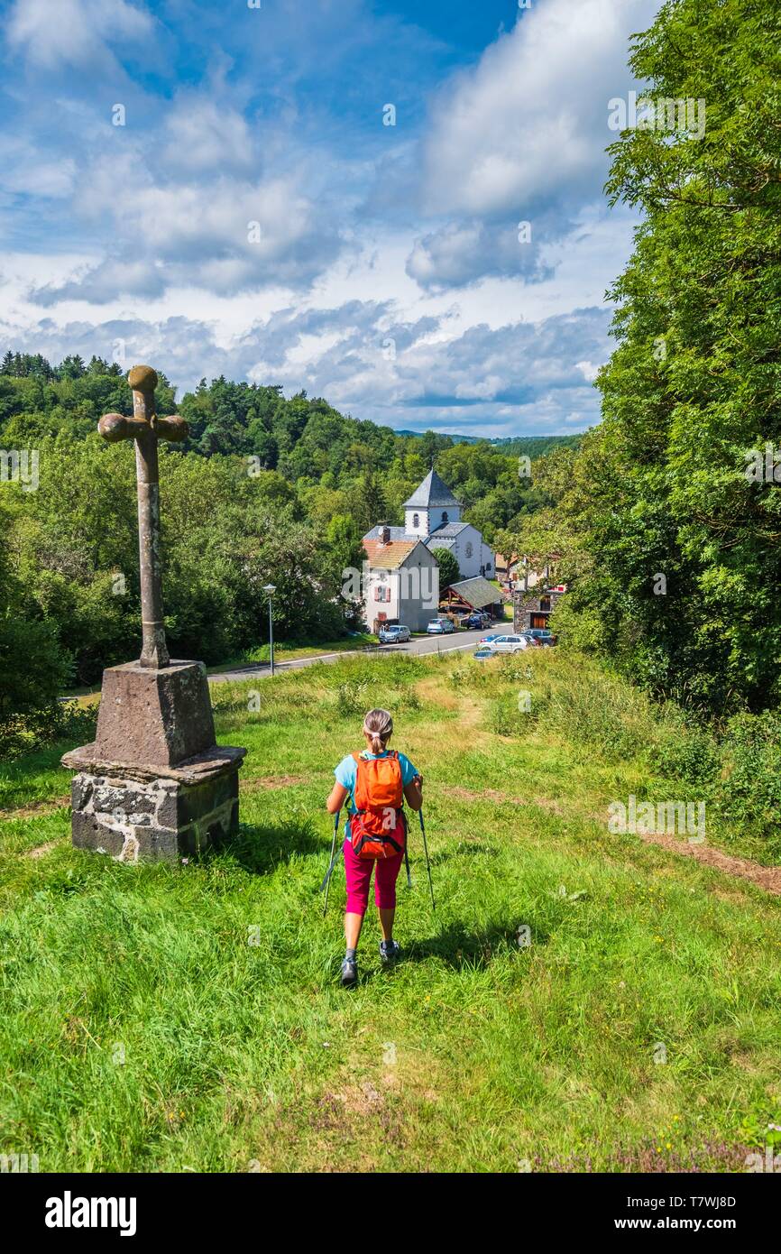 France, Puy-de-Dome, UNESCO World Heritage site, regional nature ...