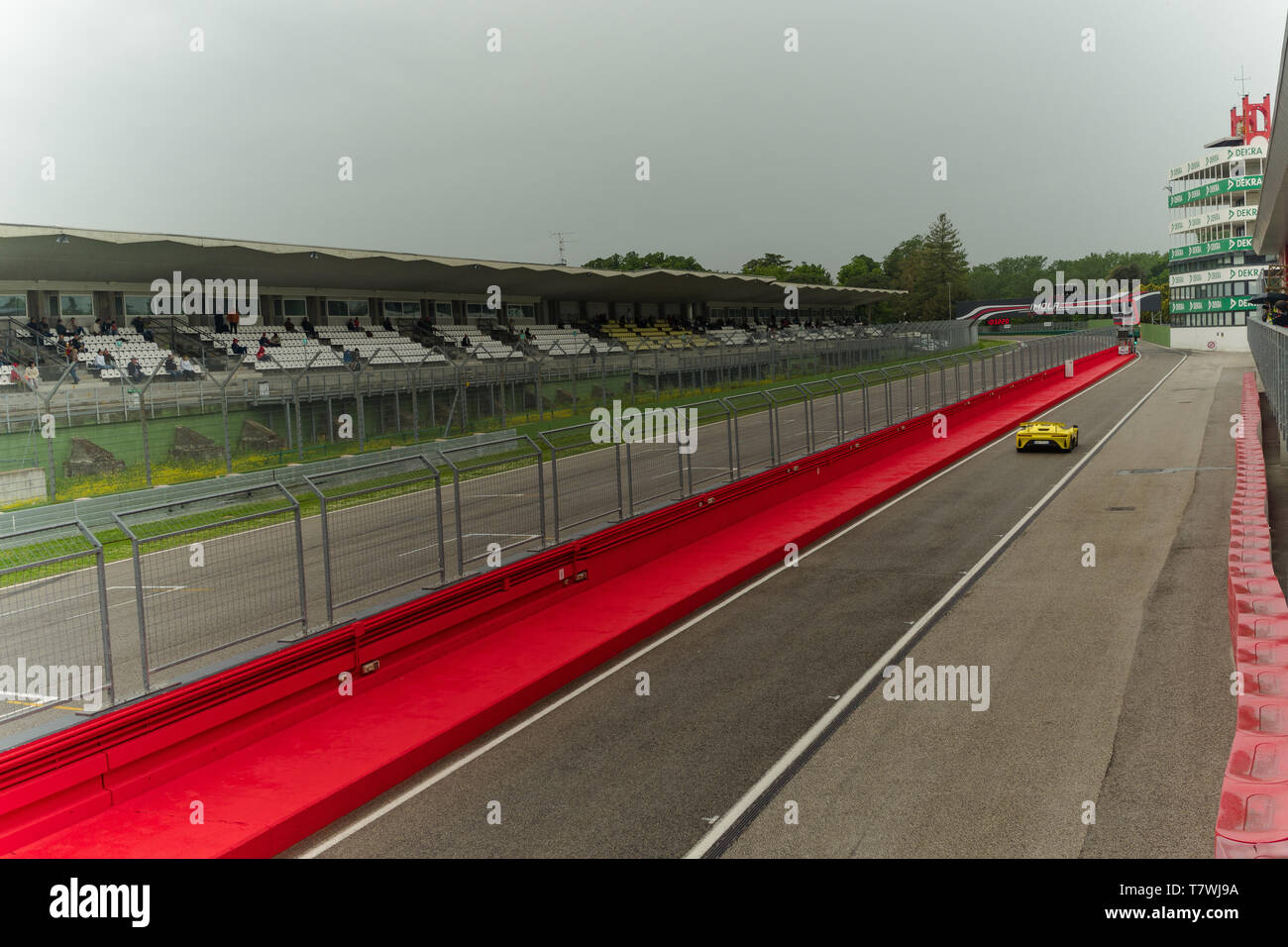 le mans series car is approaching the the Imola track Stock Photo - Alamy