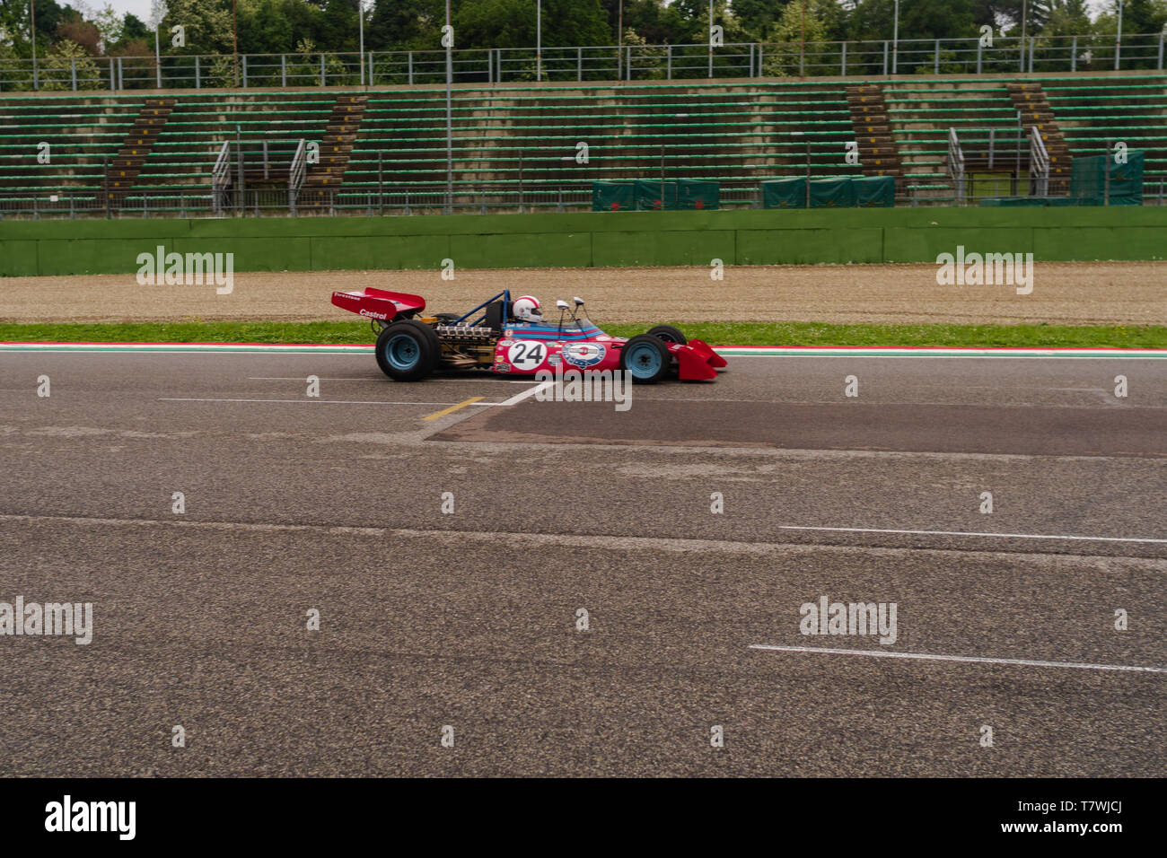 Vintage formula 1 race car hi-res stock photography and images - Alamy