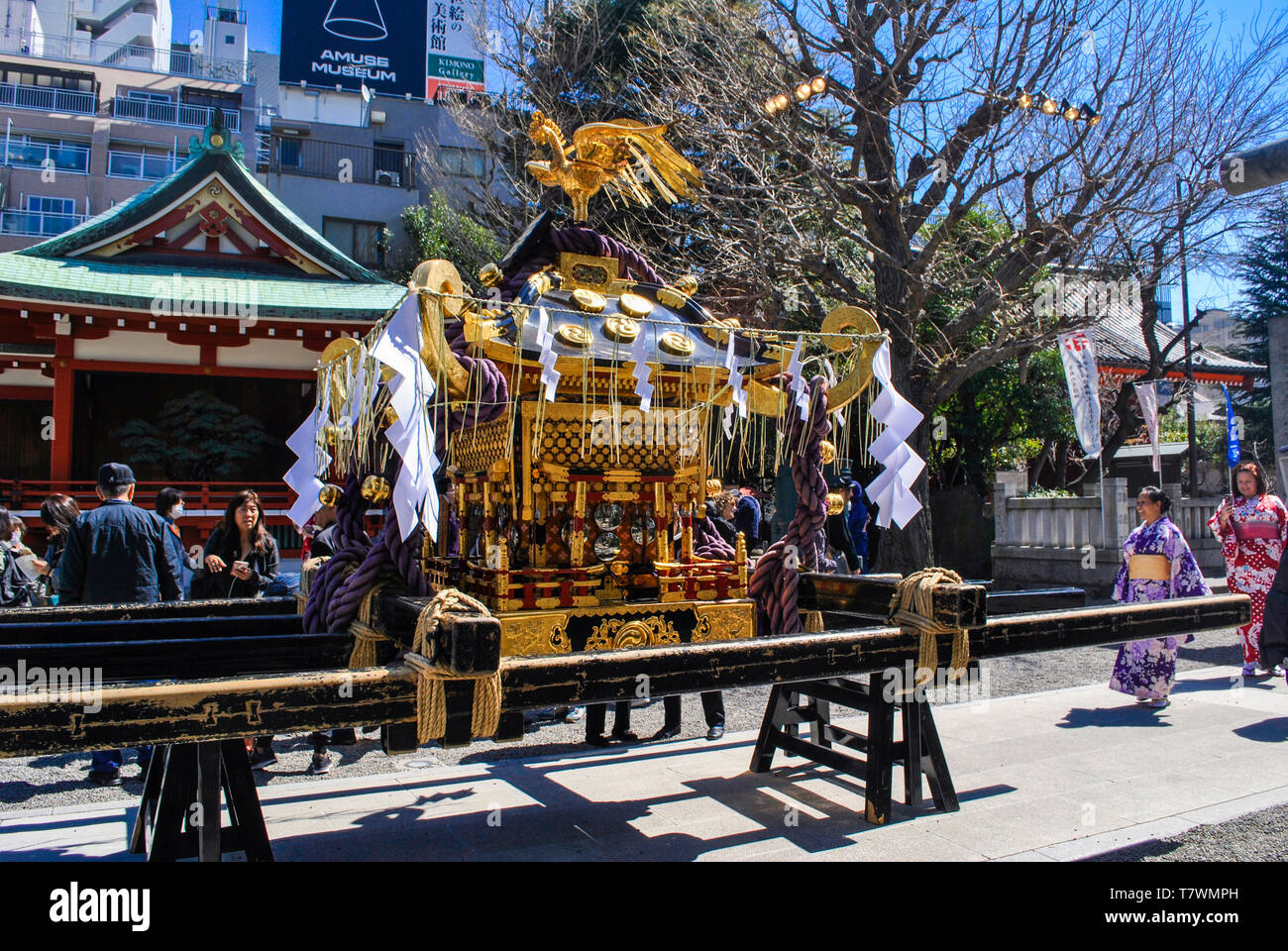 Portable shinto shrine hi-res stock photography and images - Alamy