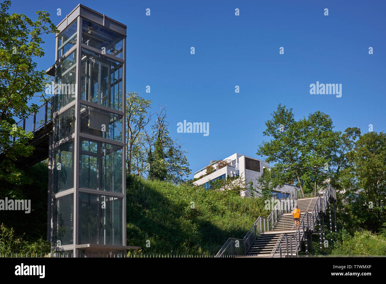 Place balard hi-res stock photography and images - Alamy