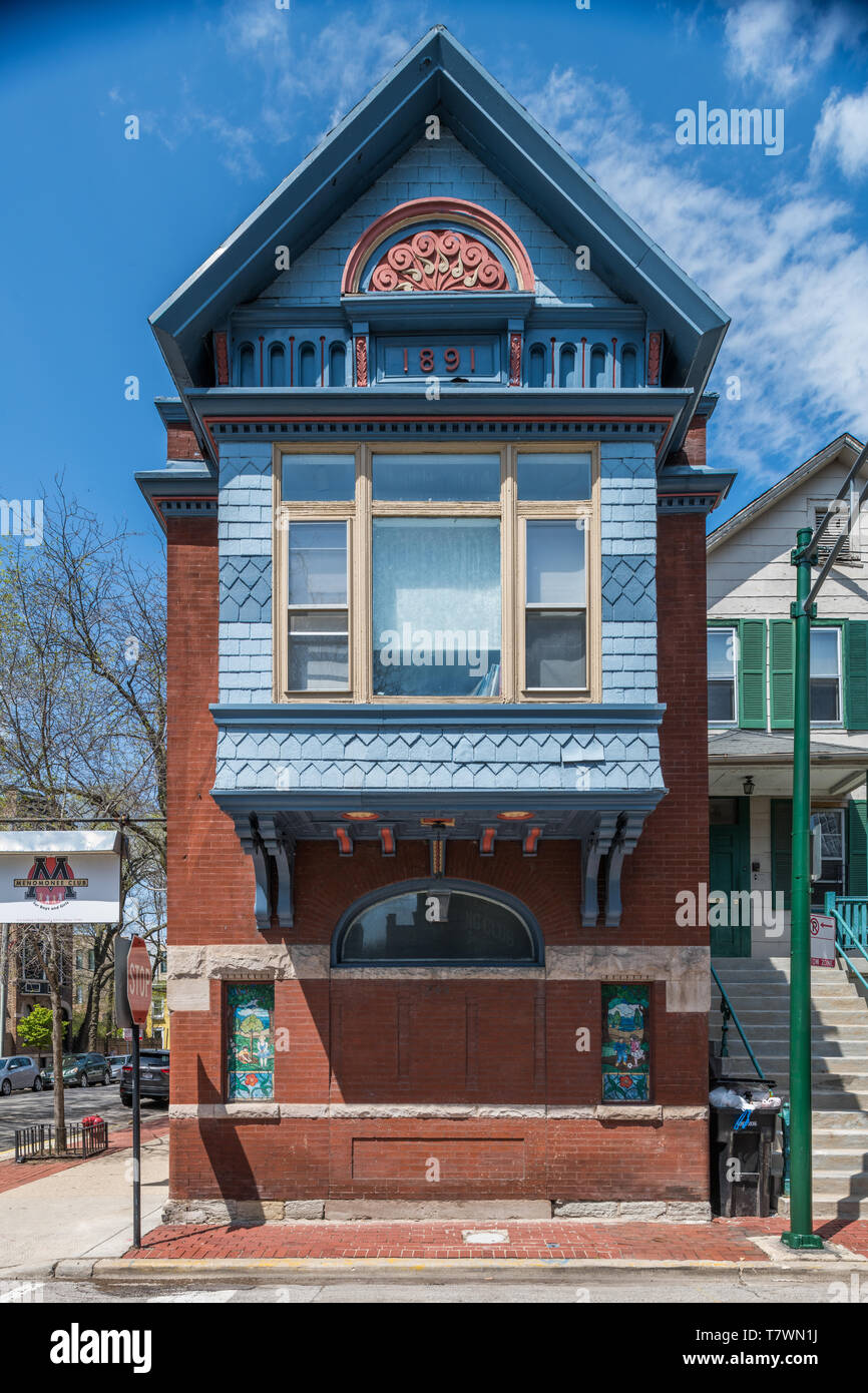 Residential building in the Old Town neighborhood Stock Photo - Alamy