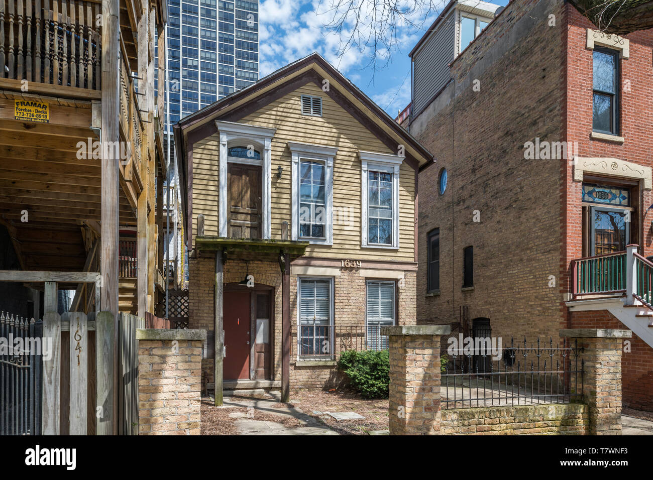Residential buildings in the Old Town neighborhood Stock Photo - Alamy