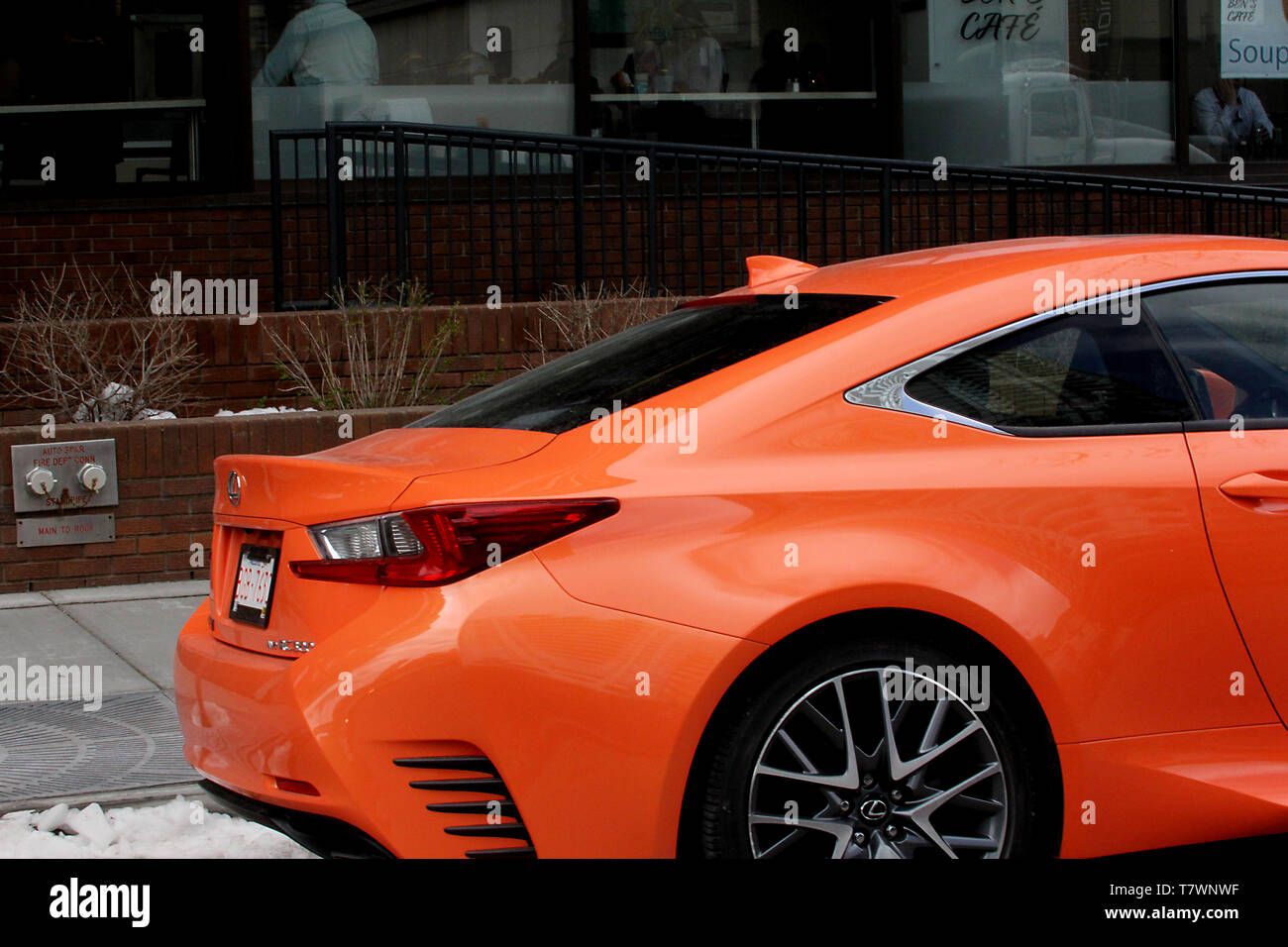 Orange sports car hi-res stock photography and images - Alamy