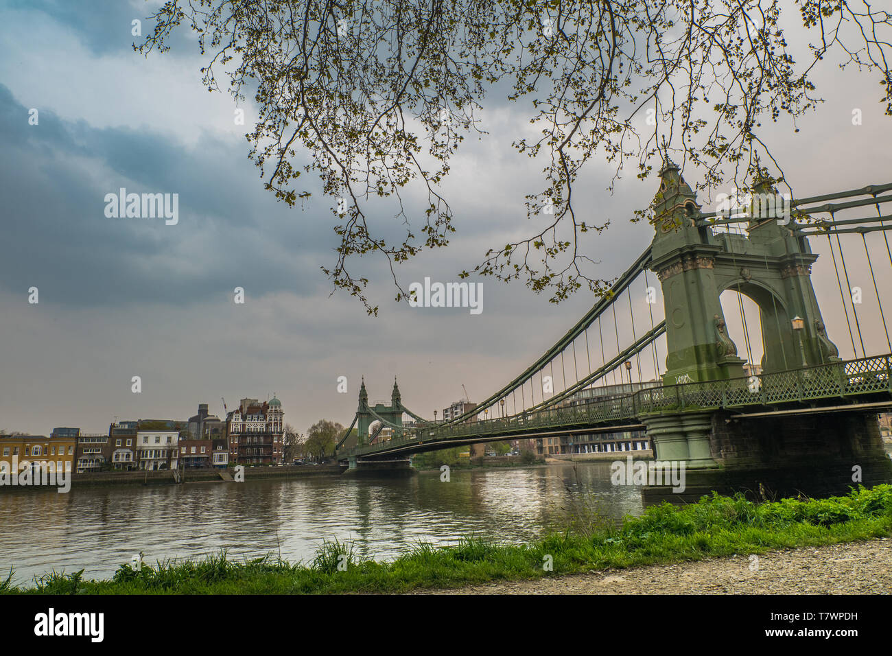 First suspension bridge over the thames hi-res stock photography and ...
