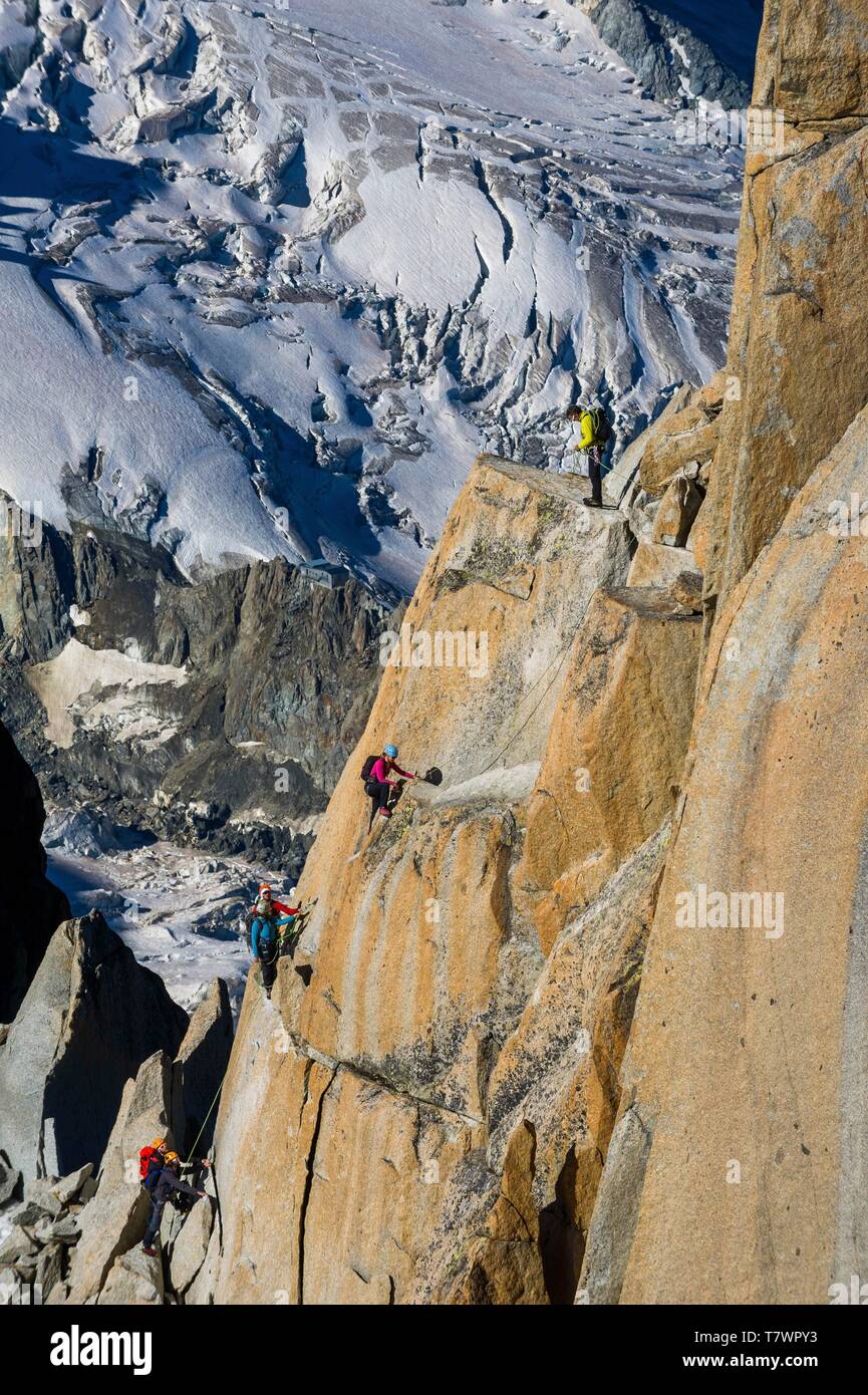 France, Haute-Savoie, Chamonix-Mont-Blanc, crossing of the south-west ...