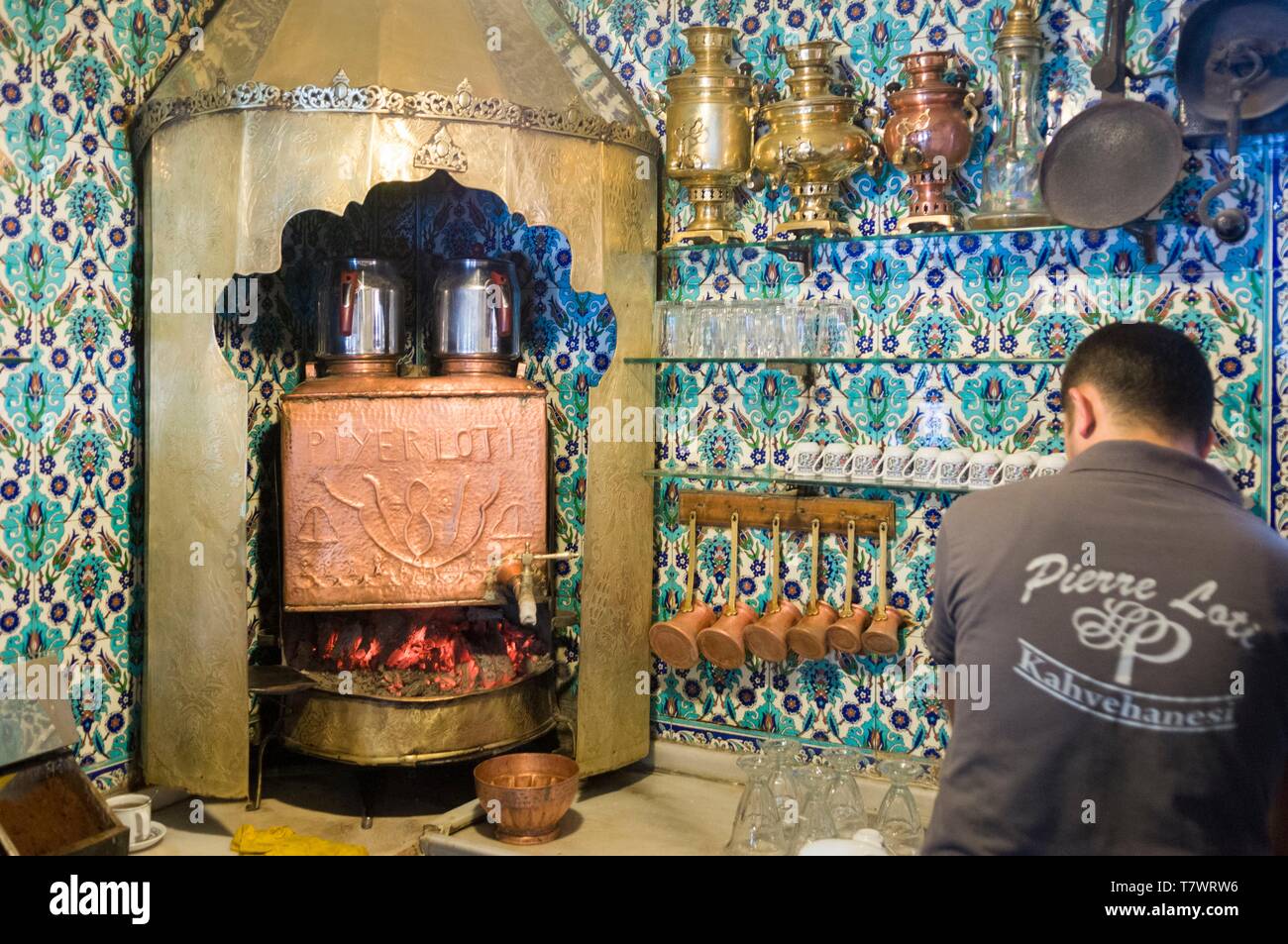 Pierre loti cafe istanbul hi-res stock photography and images - Alamy