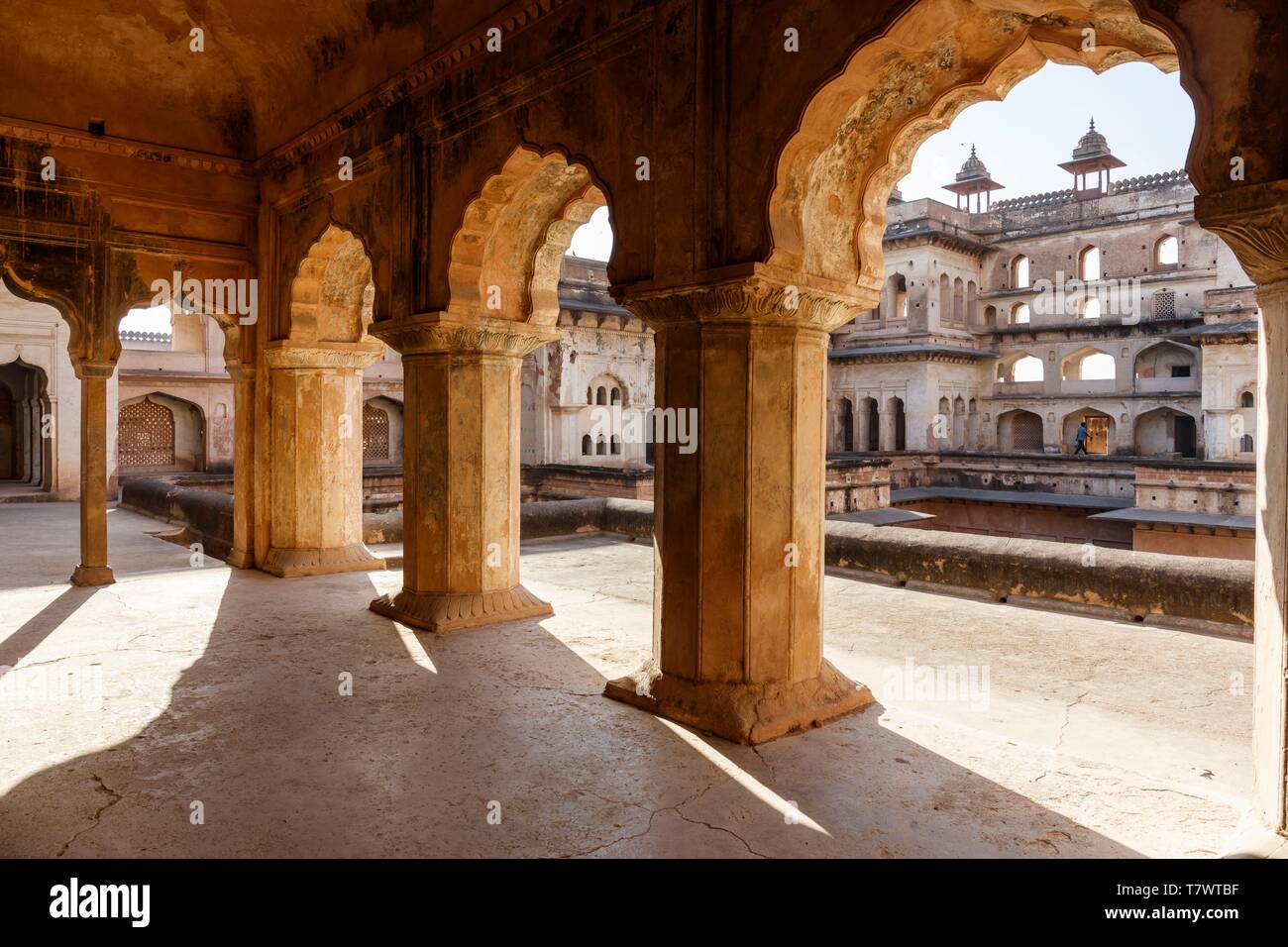 India, Madhya Pradesh, Orchha, Raja Mahal palace terrace Stock Photo ...