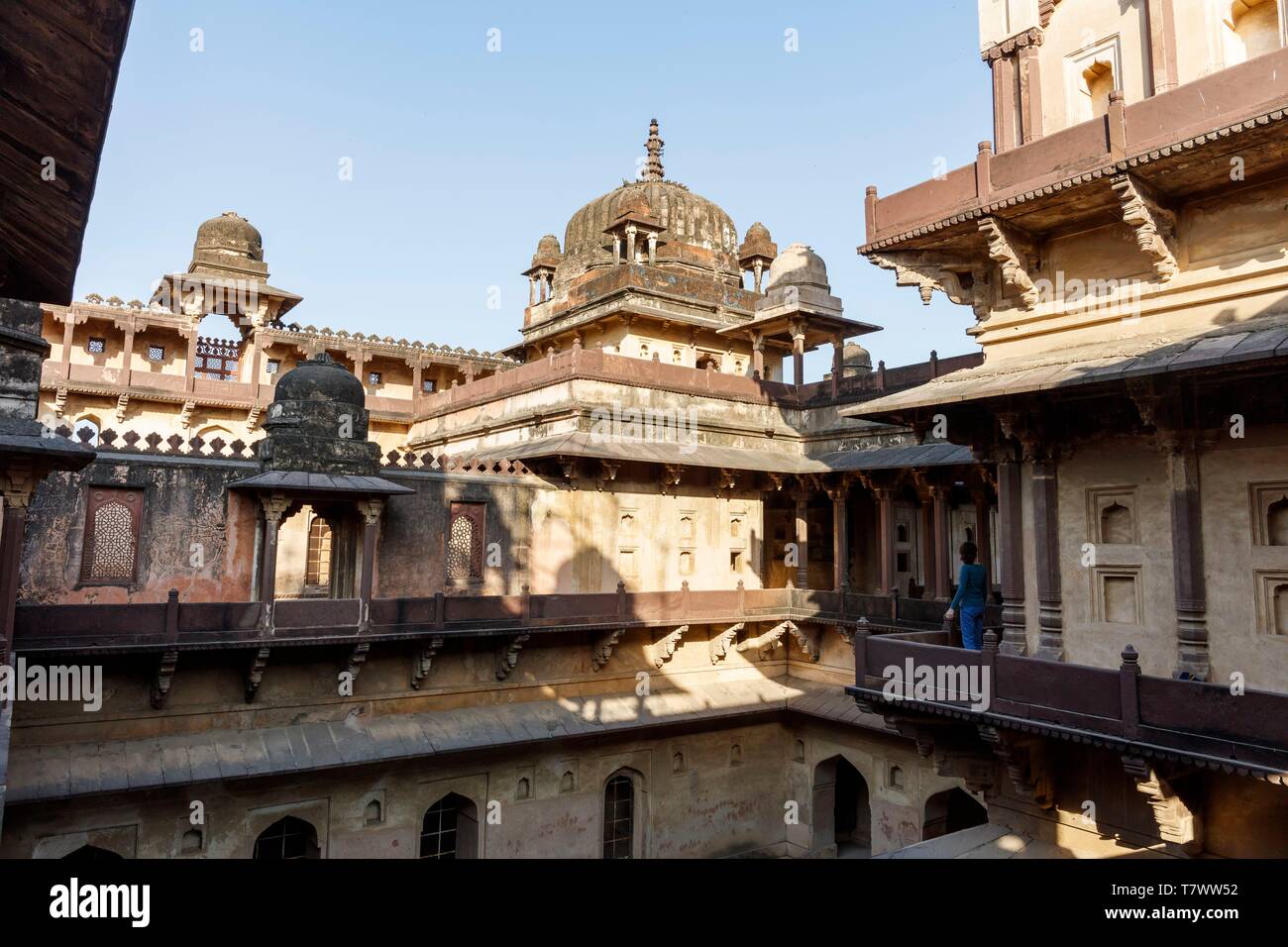 India, Madhya Pradesh, Datia, Bir Singh Deo palace Stock Photo - Alamy