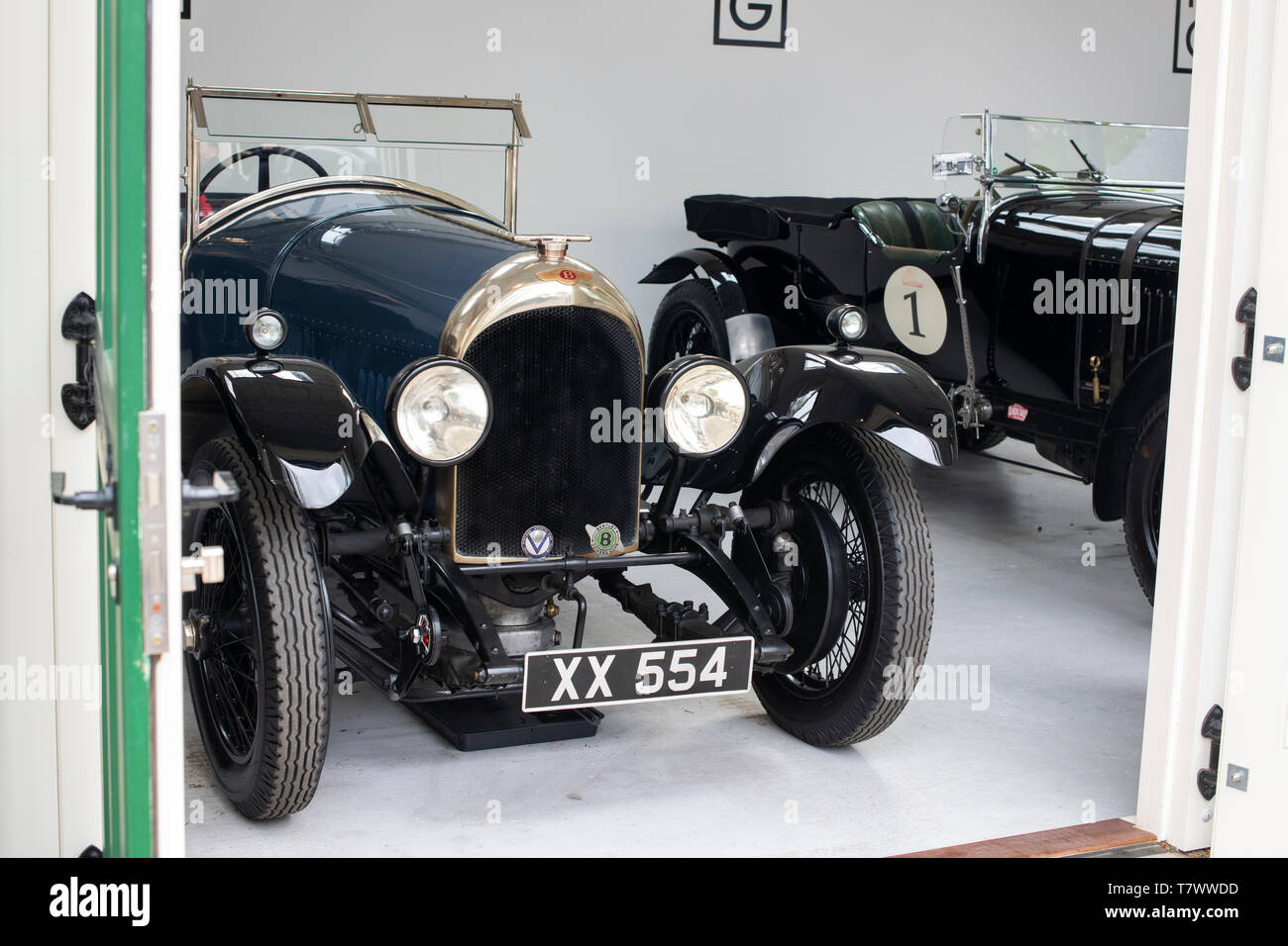 A car in 1925 hi-res stock photography and images - Alamy