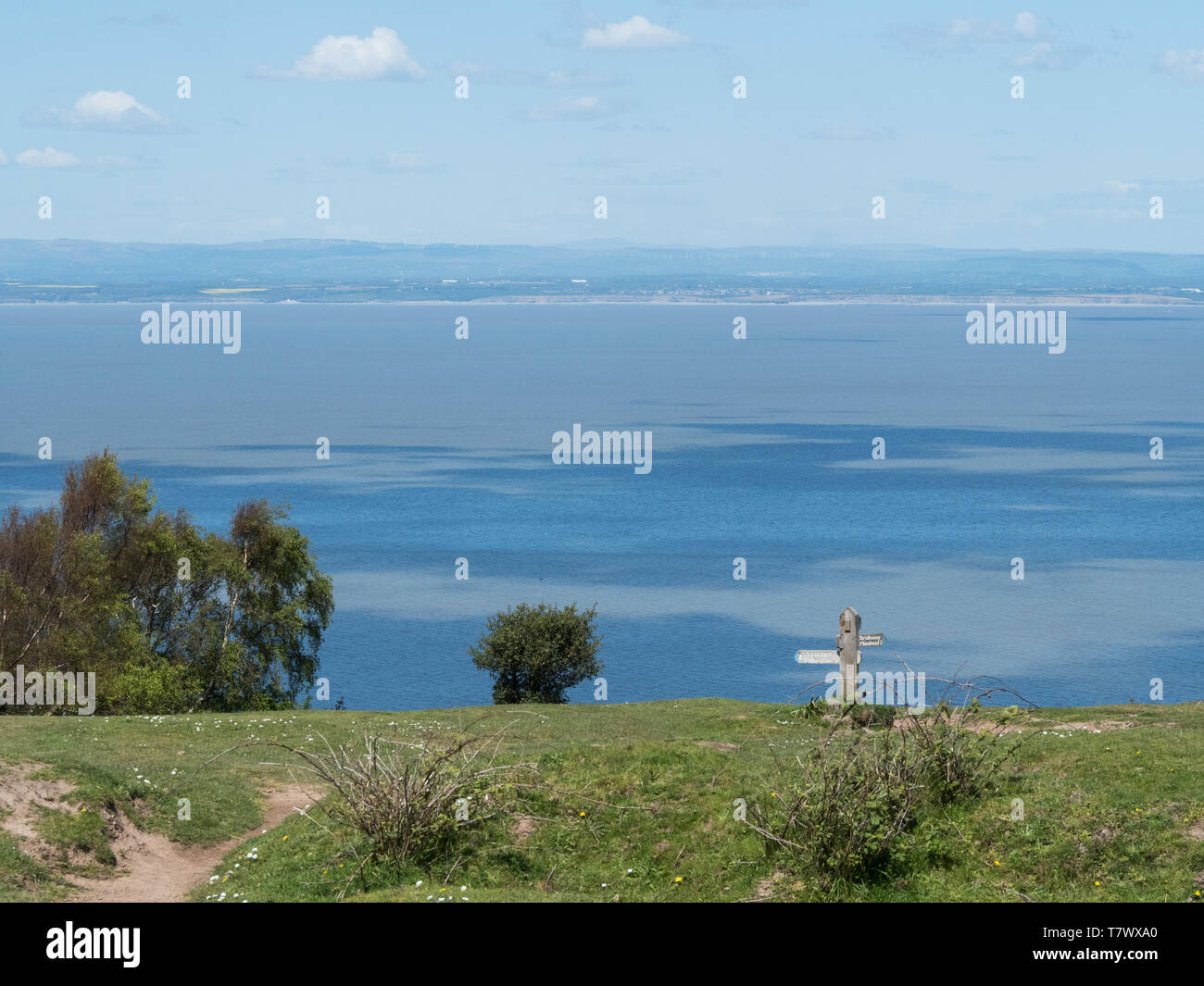 South west coastal path minehead hi-res stock photography and images ...