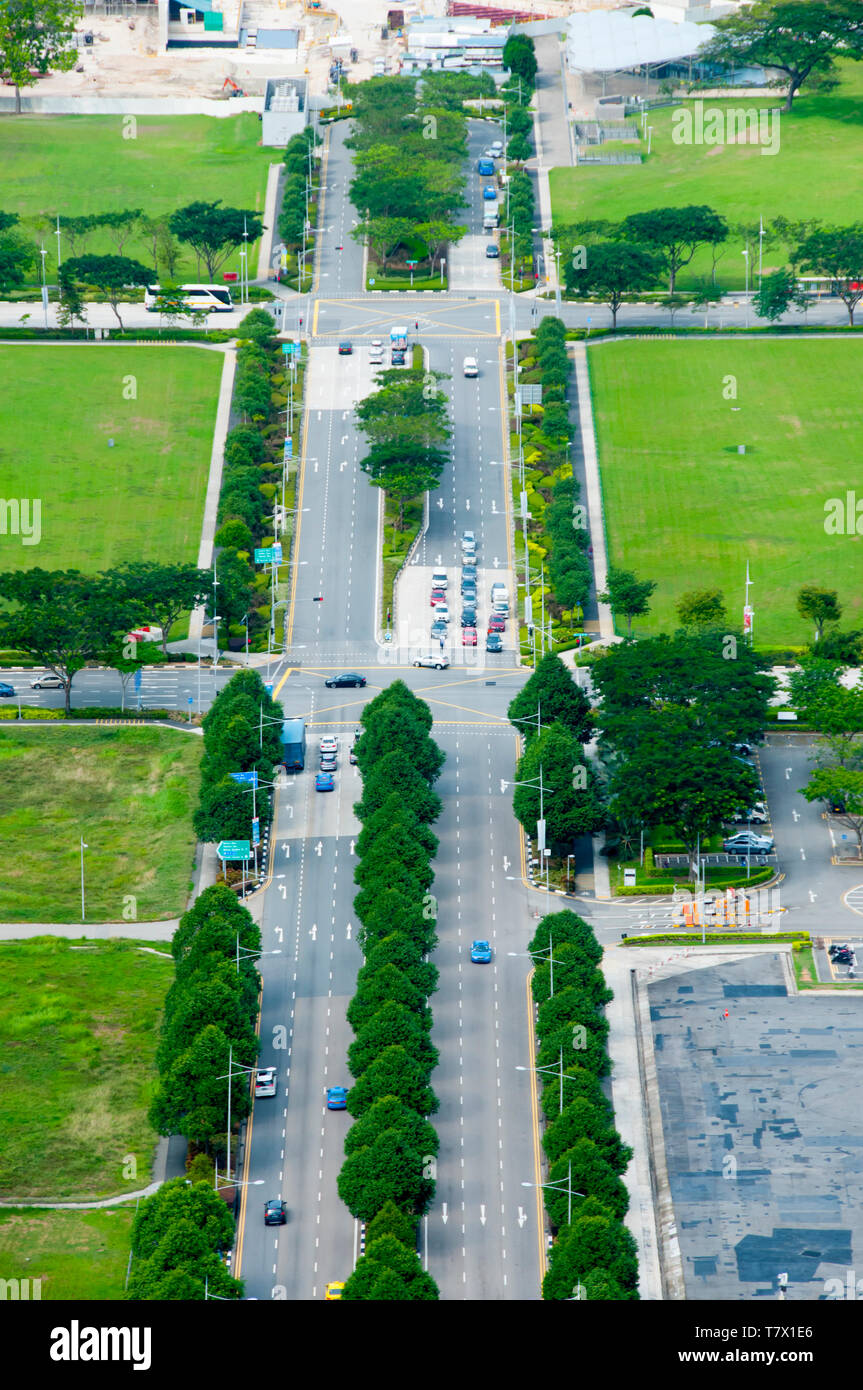 Bayfront Avenue - Singapore City Stock Photo - Alamy