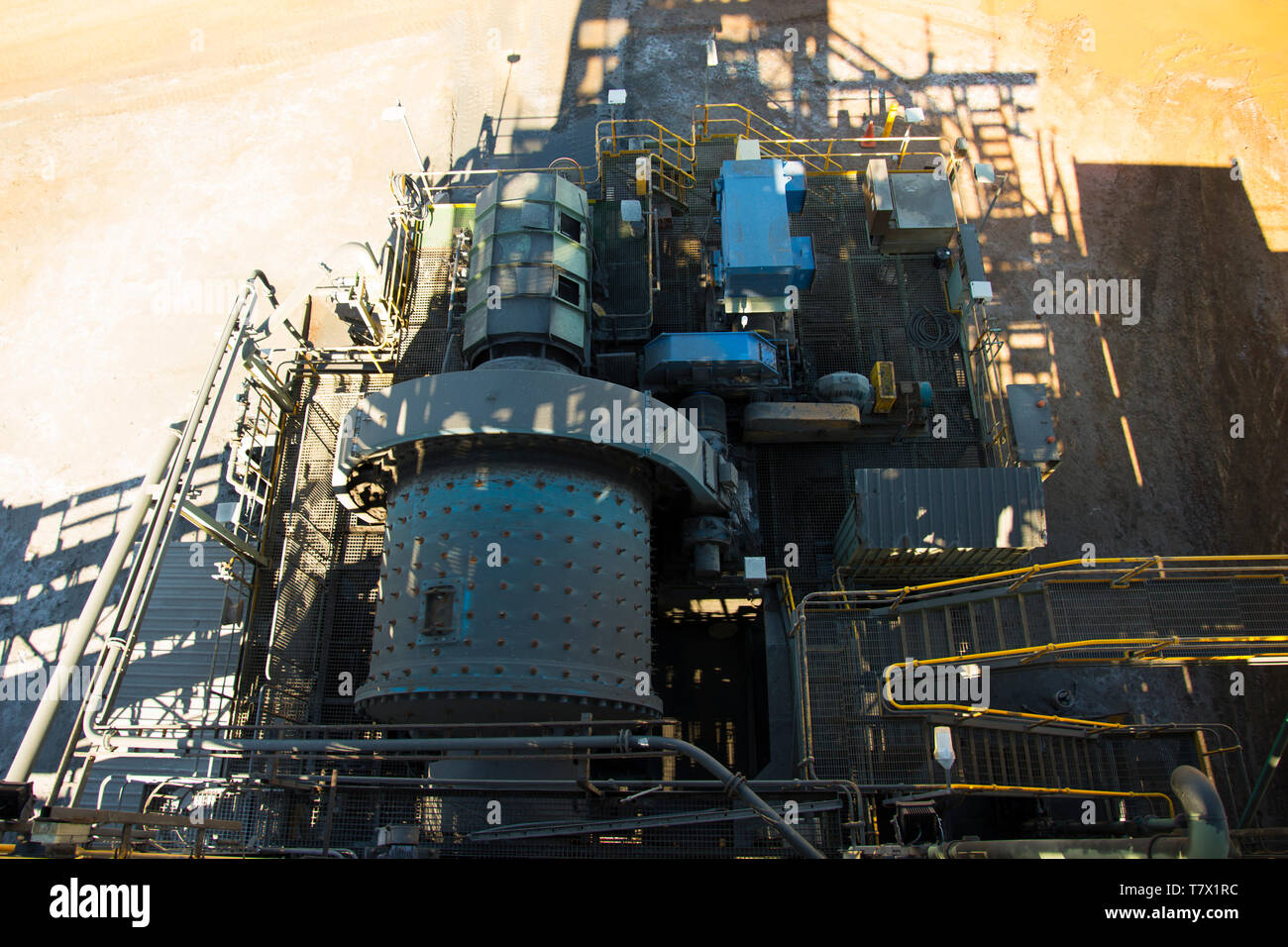 Ball mill hi-res stock photography and images - Alamy