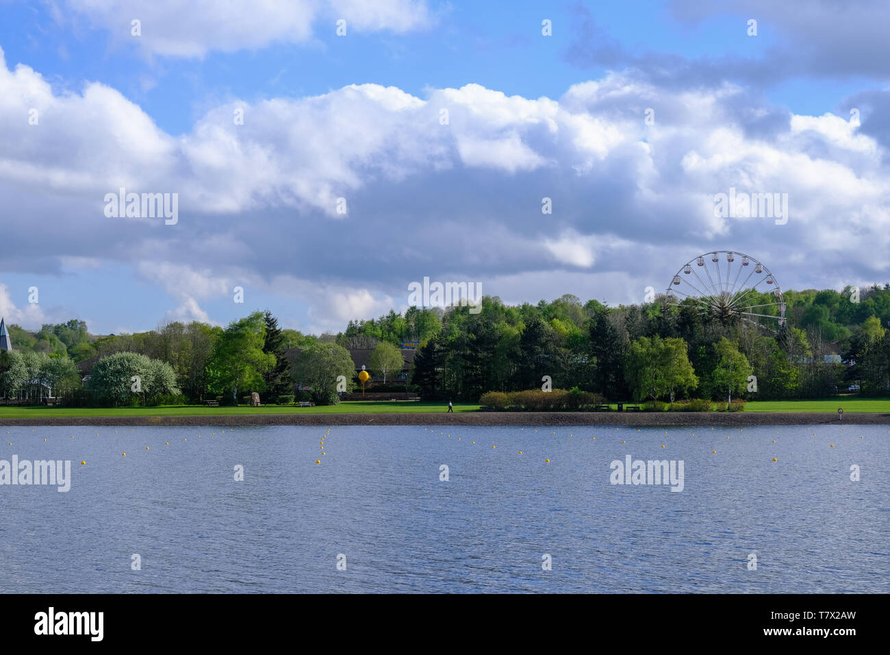 Looking across Strathclyde Country Park and Strathclyde Loch tp M&Ds ...