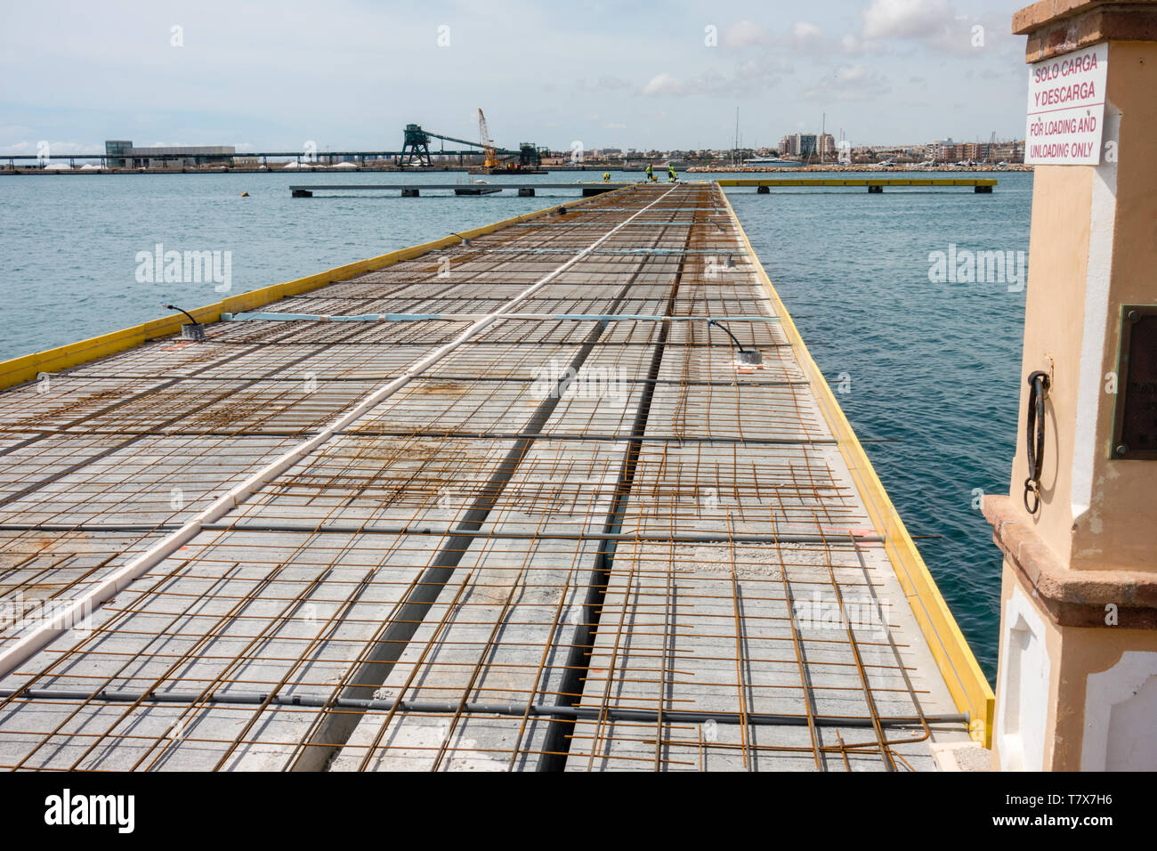 Construction work on Harbour Stock Photo - Alamy