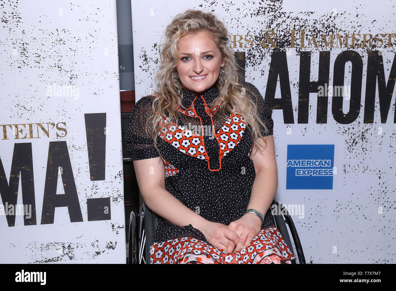 Ali stroker oklahoma hi-res stock photography and images - Alamy