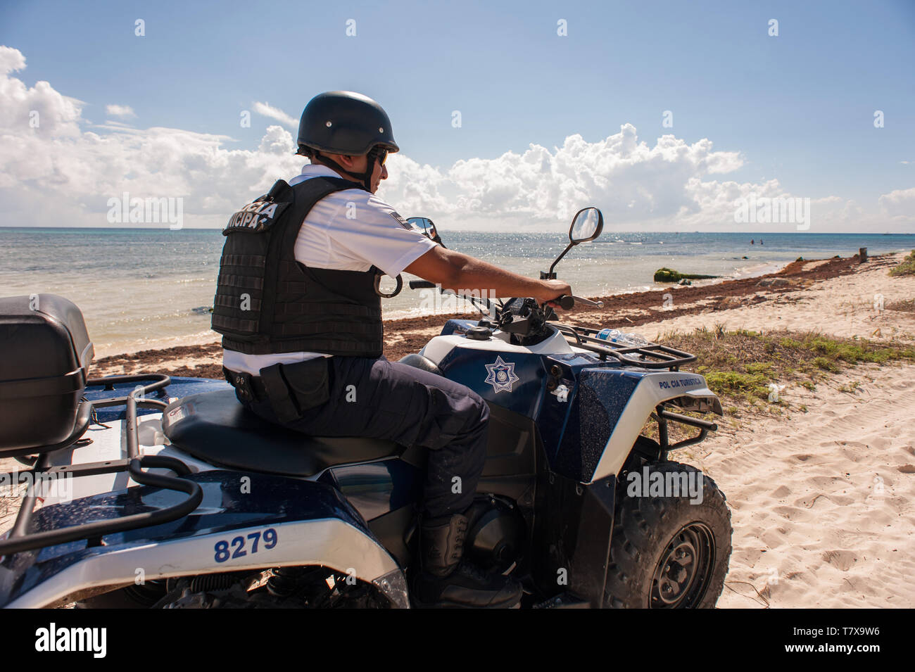 Panorama tropicale hi-res stock photography and images - Alamy