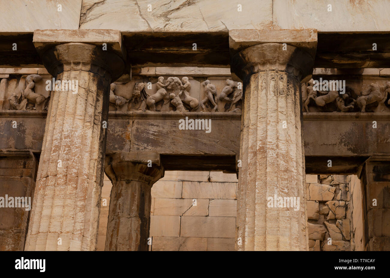 Columnas dóricas. Templo de Hefesto. Ágora Griega. Atenas, Grecia Stock ...
