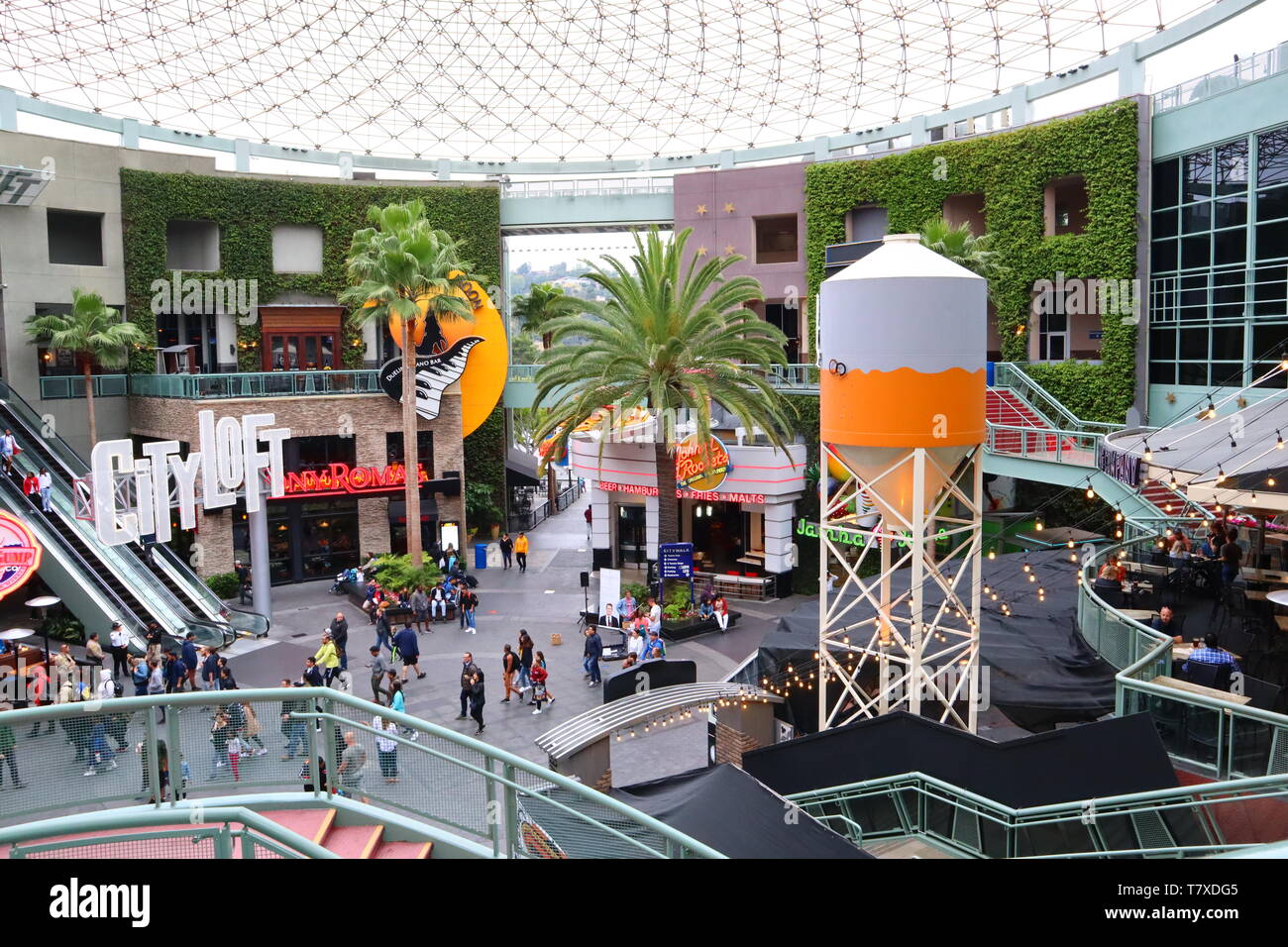 view of UNIVERSAL STUDIOS CITYWALK entertainment and retail districts ...