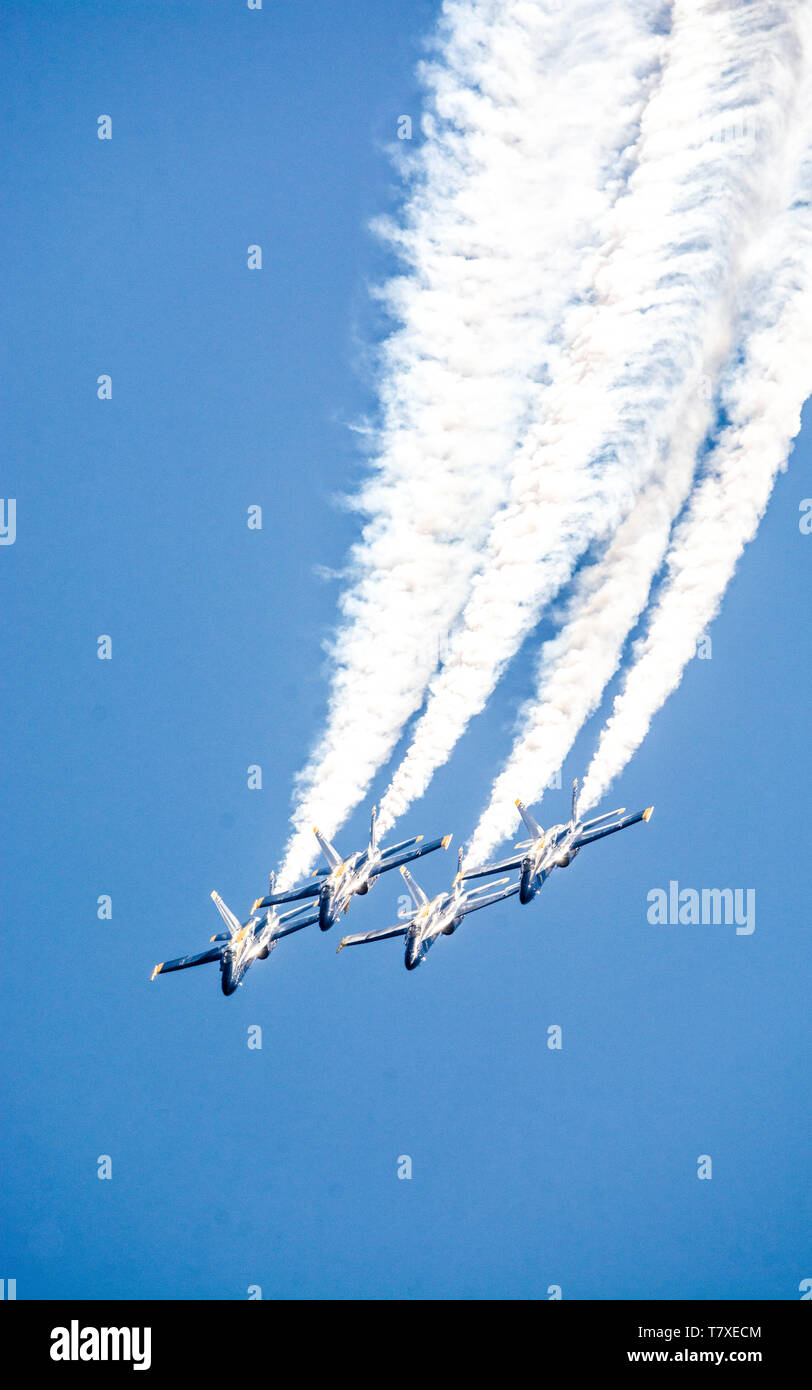 Fighter jets during airshow Stock Photo - Alamy