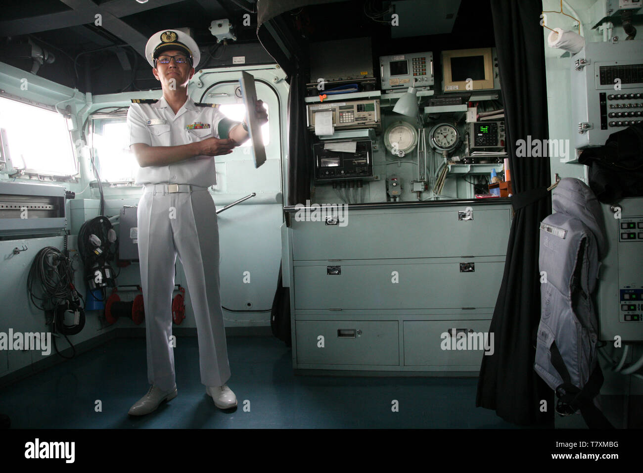 Anti surface ship torpedo hi-res stock photography and images - Alamy