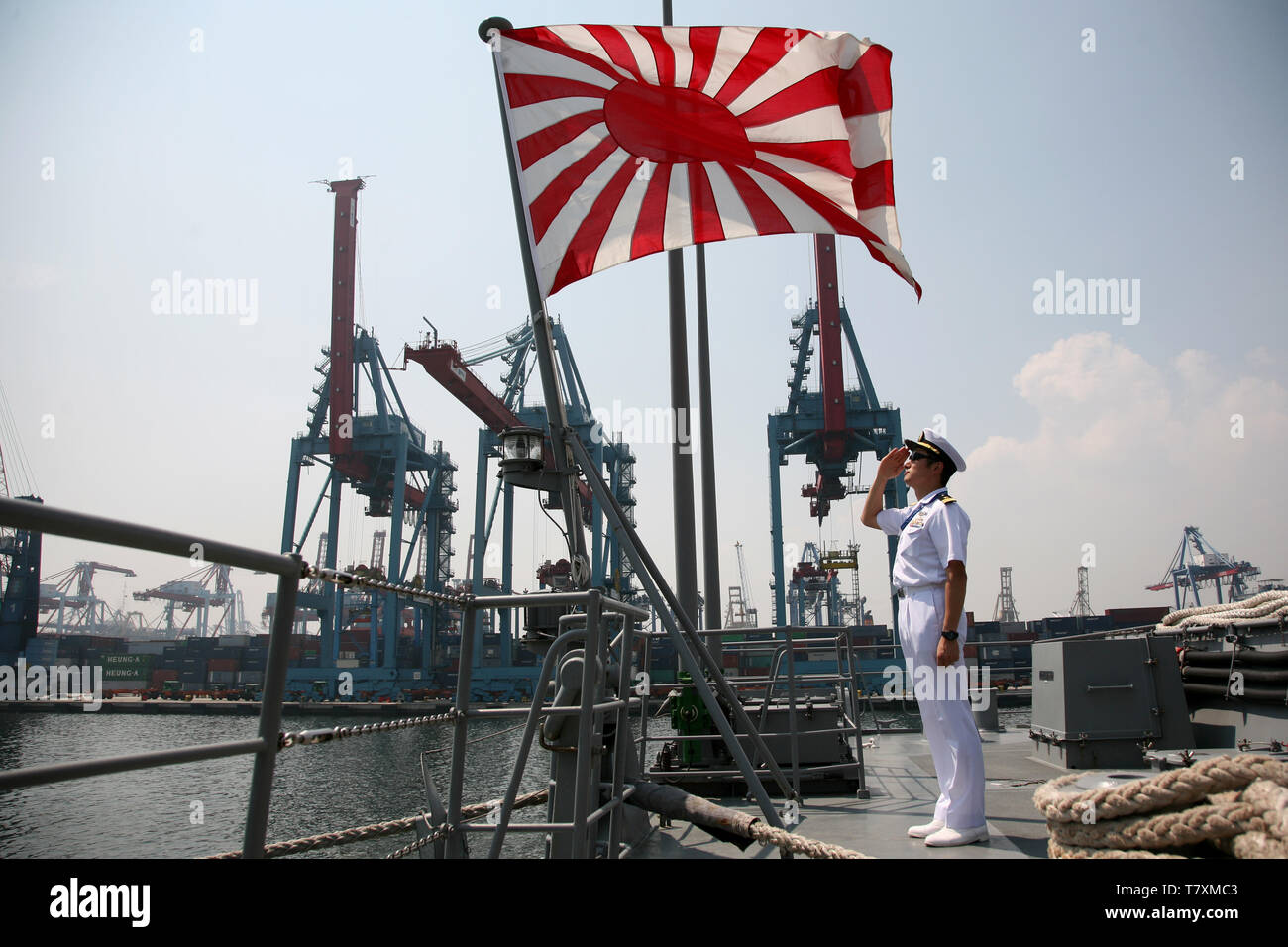 Jakarta, Indonesia. 08th May, 2019. Warship Japan Maritim Self Defense ...