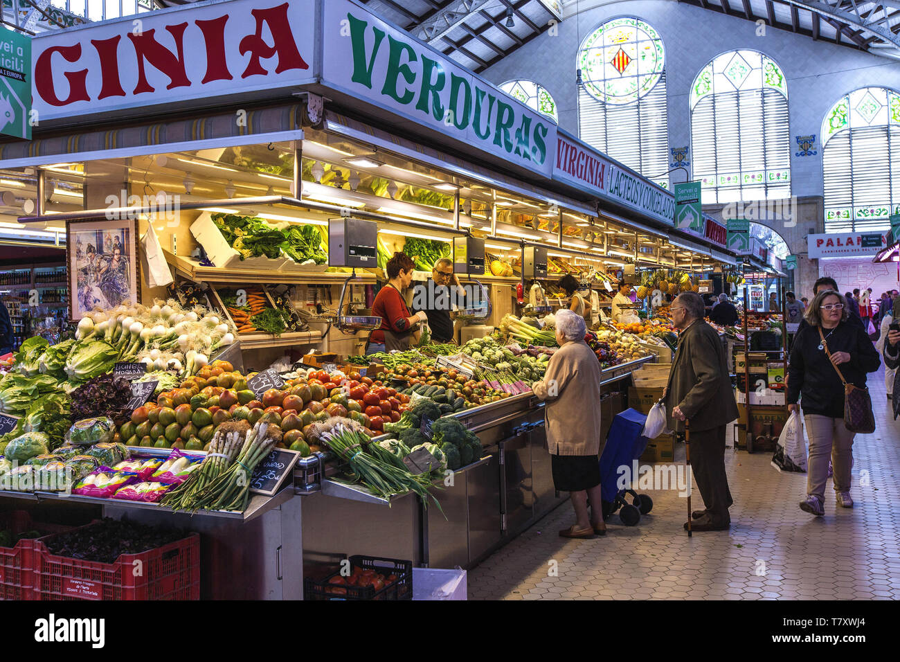 Valencia traditional markets hi-res stock photography and images - Alamy