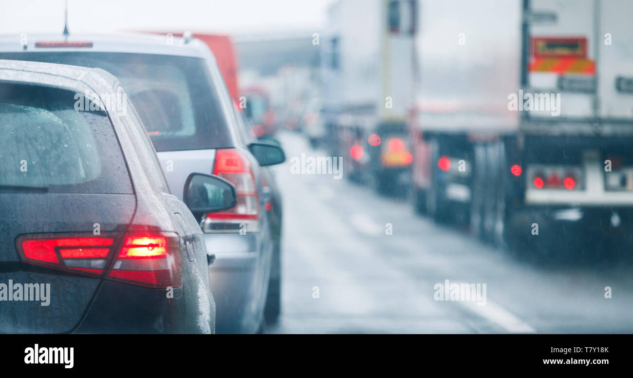 Traffic jam of trucks hi-res stock photography and images - Alamy