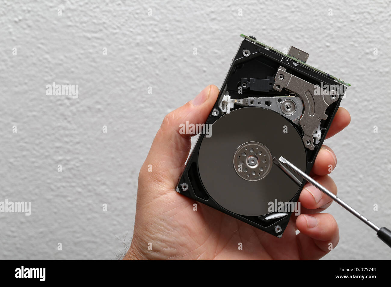 Remote data recovery hi-res stock photography and images - Alamy