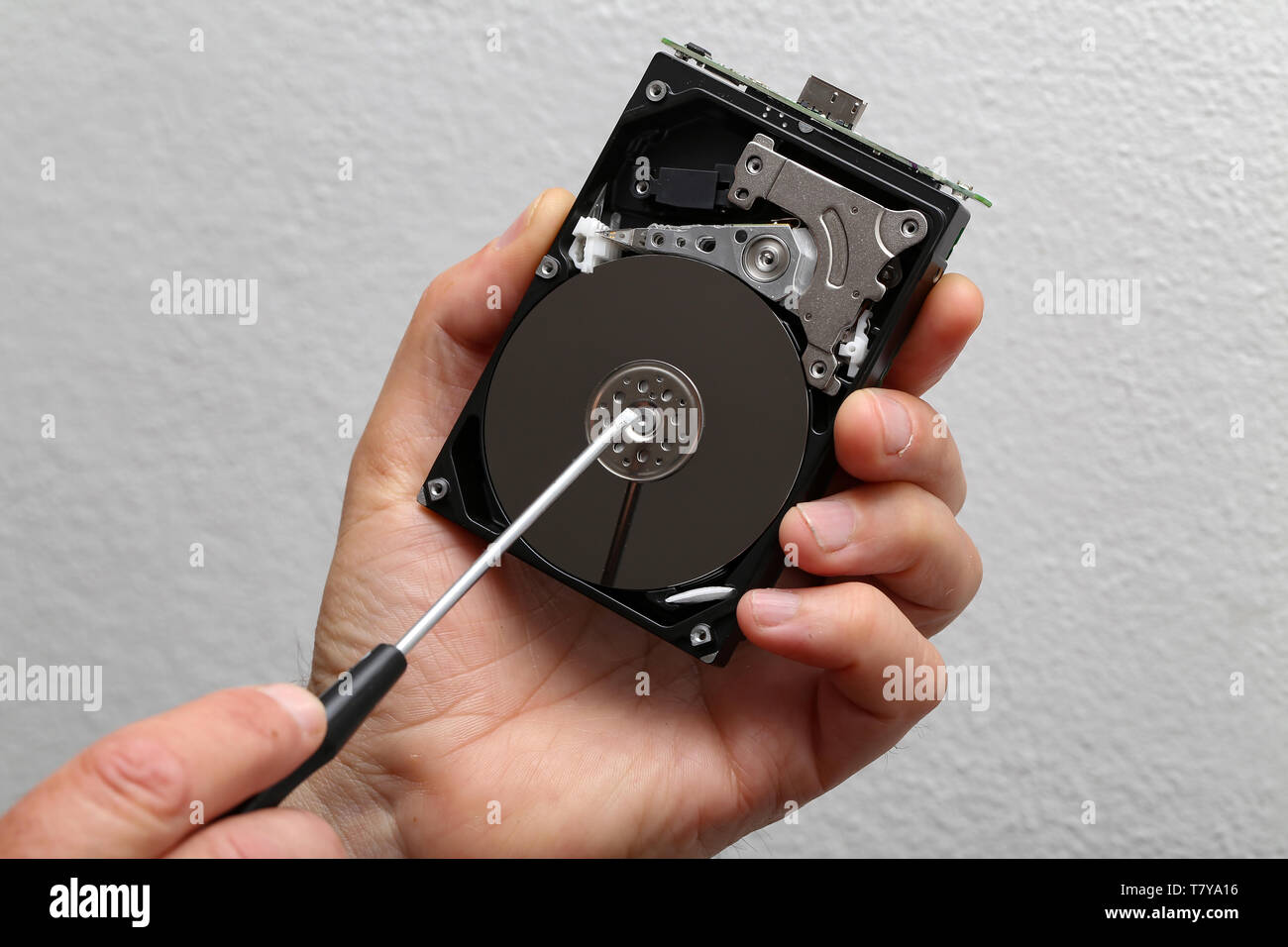 Computer - Open external hard drive is repaired Stock Photo - Alamy