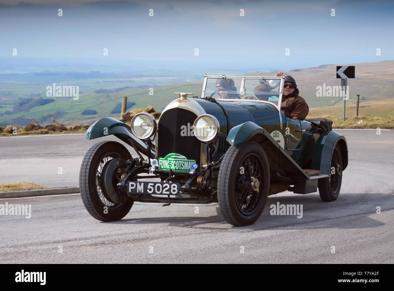 Vintage bentley rally hi-res stock photography and images - Alamy