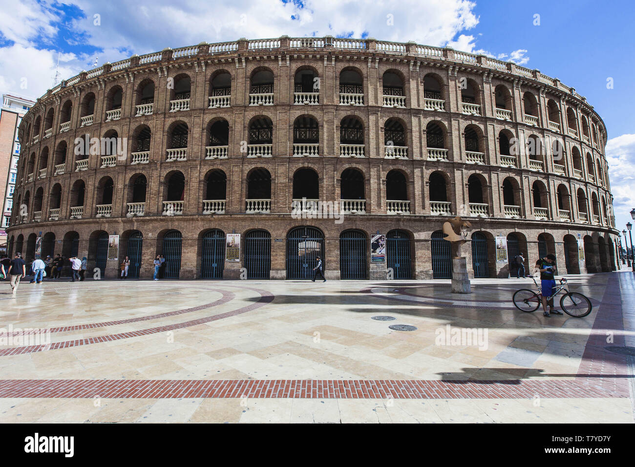 Spain, Valencia, Bullfighting arena in Plaza de Toros Photo Federico ...