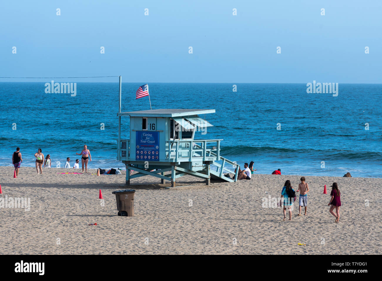 Santa Monica, Los Angeles, California, USA: lifeguard tower and walkers ...
