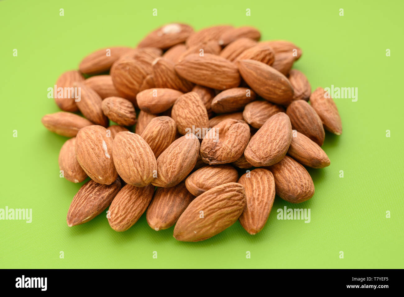 Almon hi-res stock photography and images - Alamy