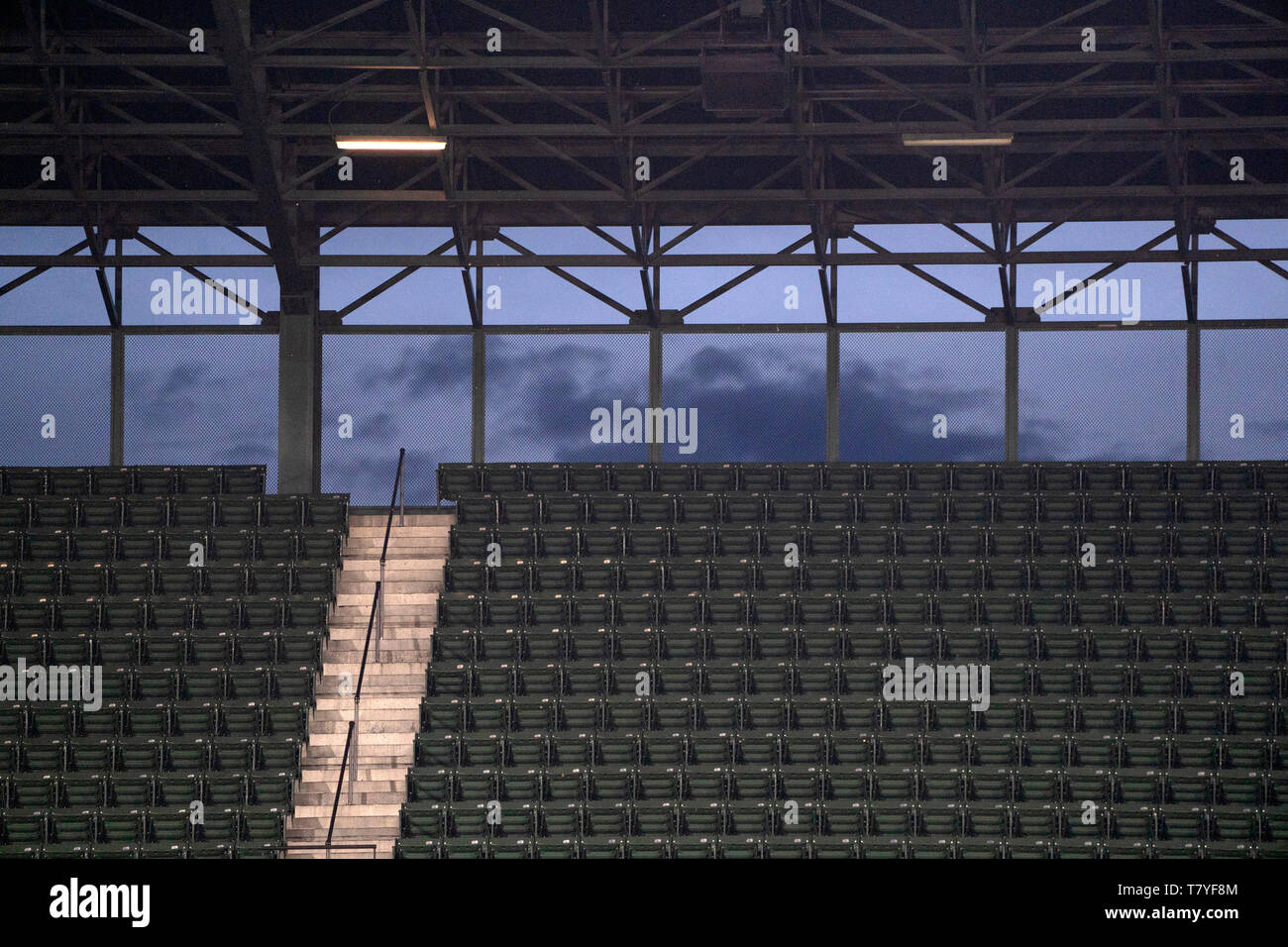 empty stadium baseball football soccer without no attendance Stock ...