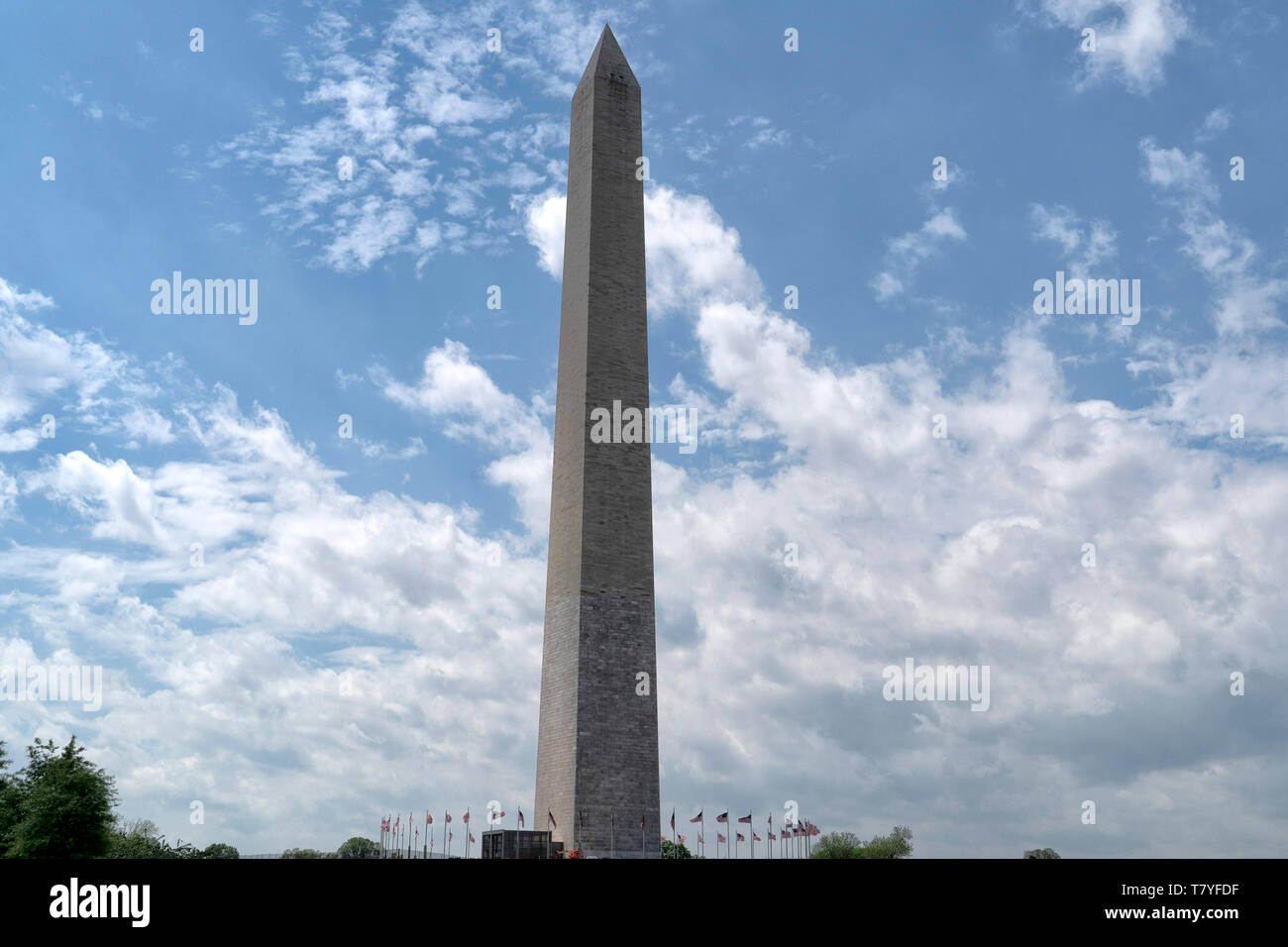 washington memorial obelisc column monument in dc Stock Photo - Alamy