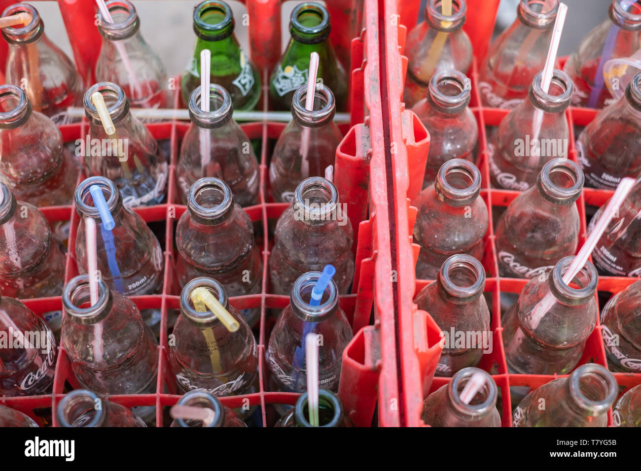 Coca cola bottle straw hi-res stock photography and images - Alamy
