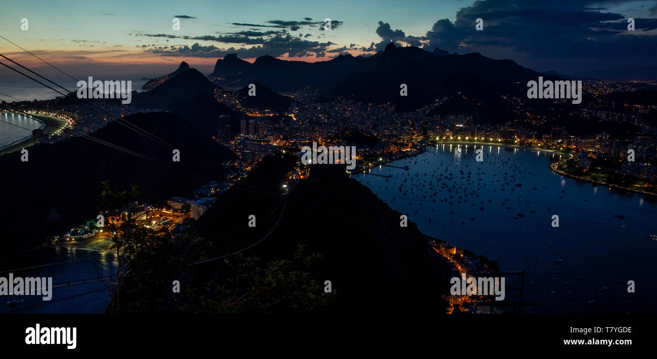 Rio de janeiro by night hi-res stock photography and images - Alamy