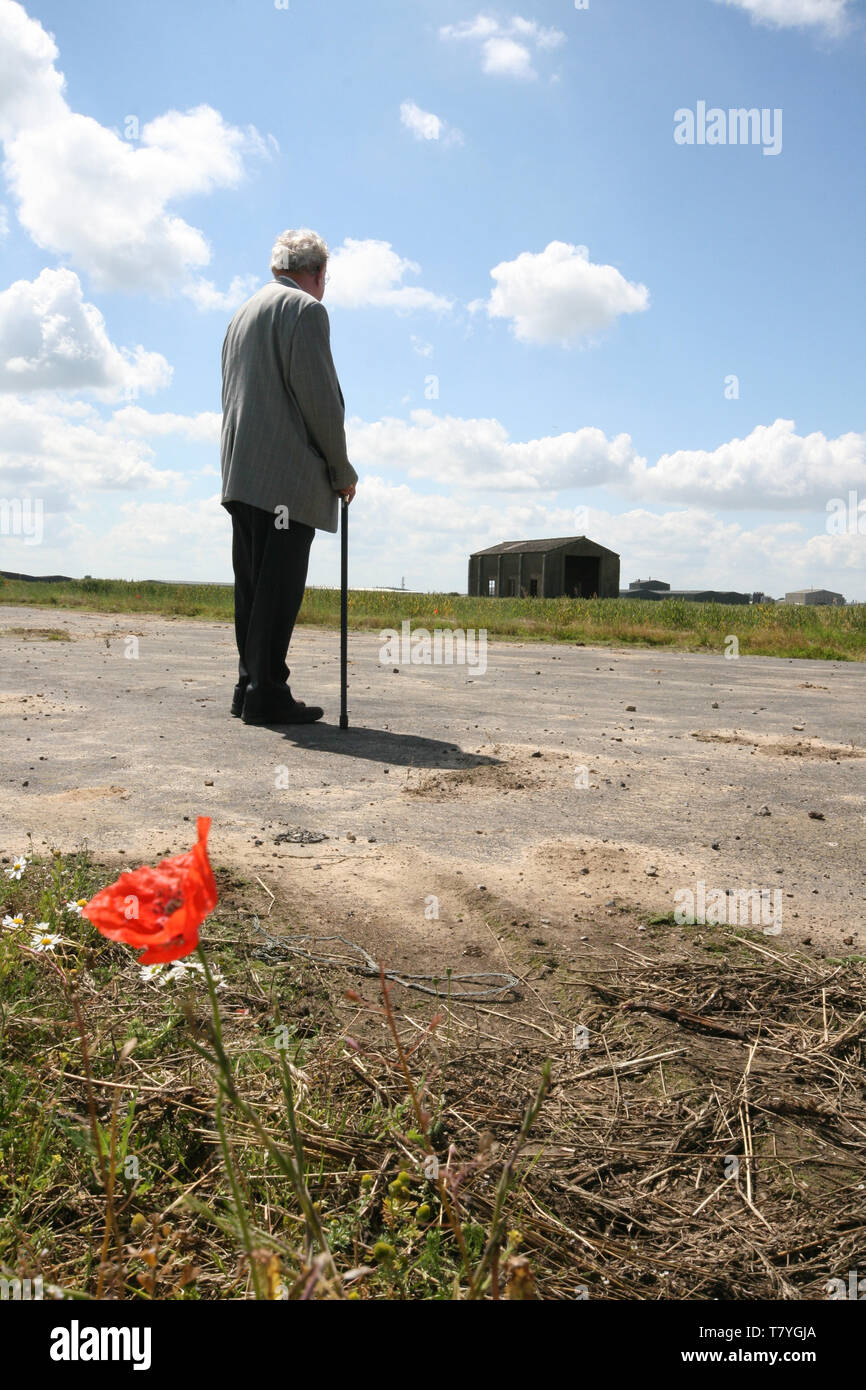 102 squadron ww2 hi-res stock photography and images - Alamy