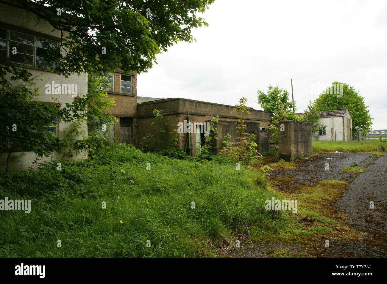 RAF Driffield, ww2 airfield, tecnical area and workshops Stock Photo ...