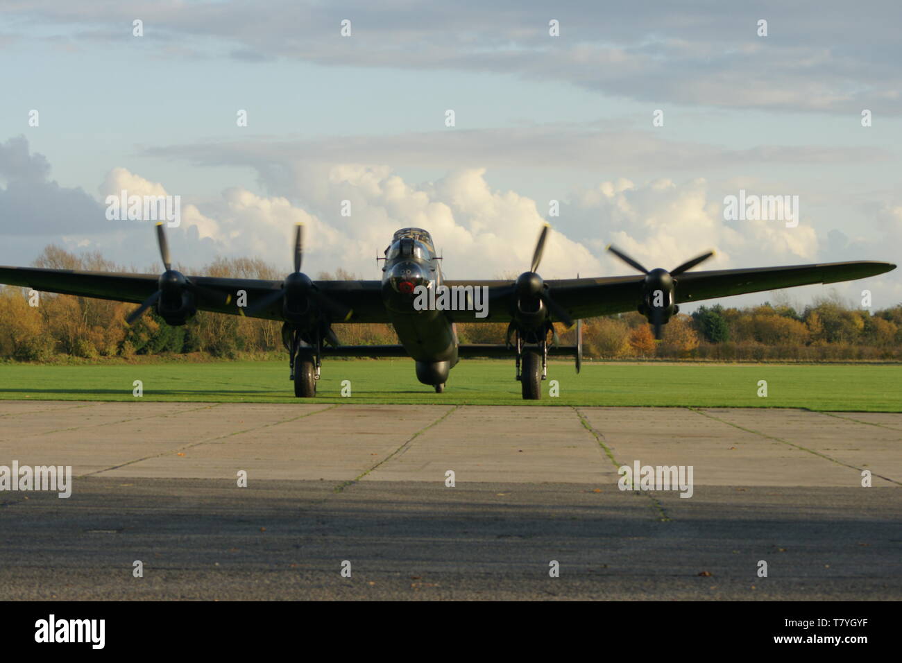 Nazi germany aerial bombing by the raf hi-res stock photography and ...