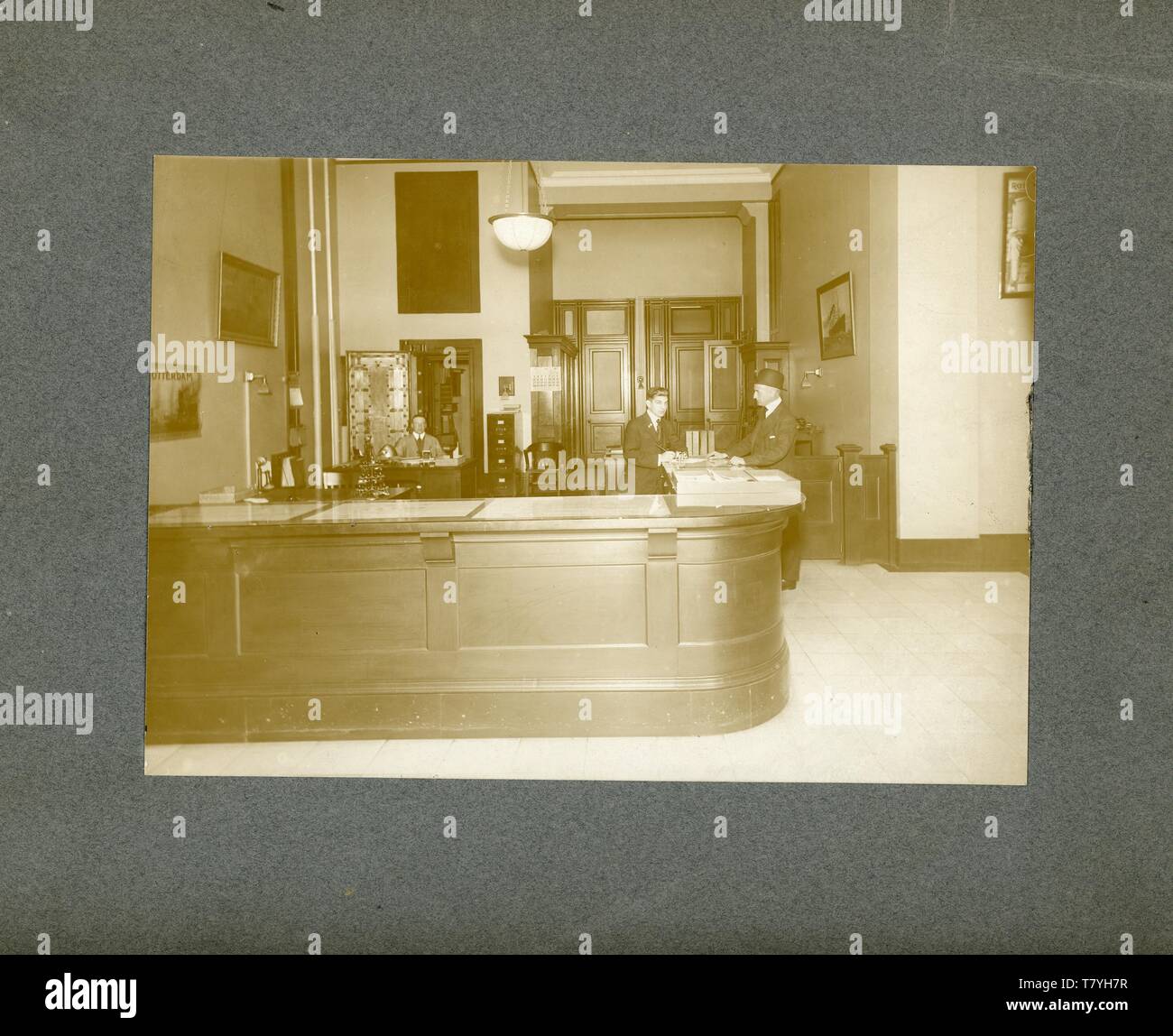 Bank interior historic historical hi-res stock photography and images ...