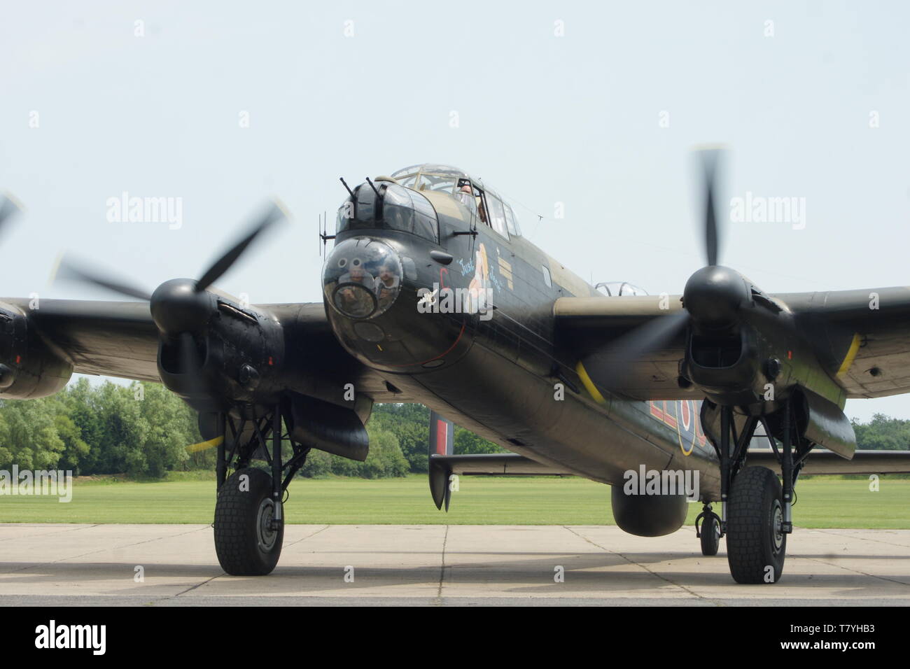 Bomber raids world war 2 hi-res stock photography and images - Alamy