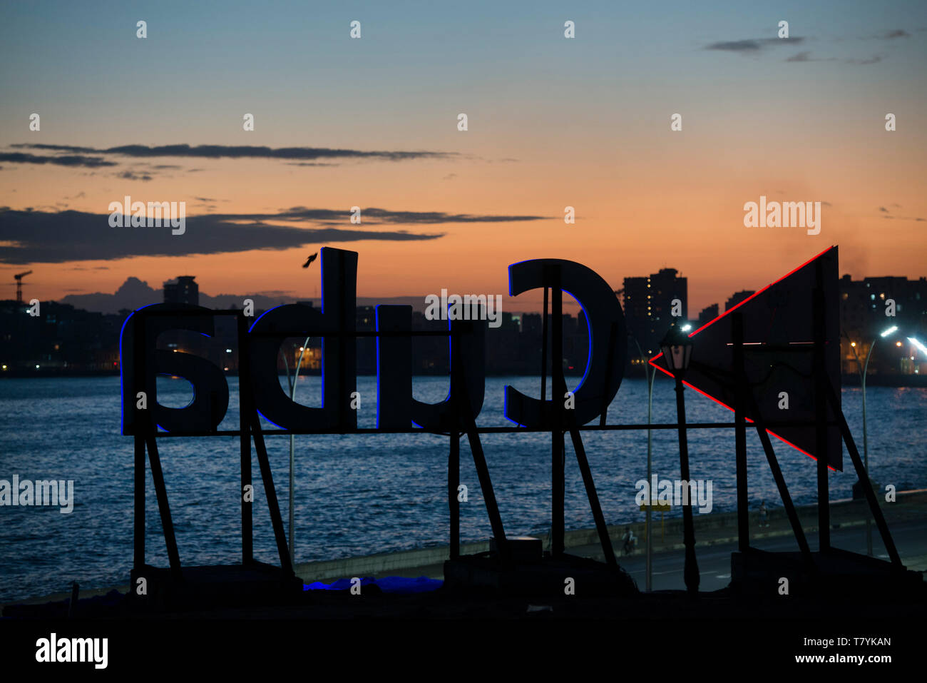 Havana cuba sign hi-res stock photography and images - Alamy