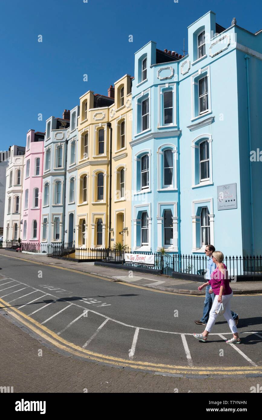 Tenby colourful houses hi-res stock photography and images - Alamy