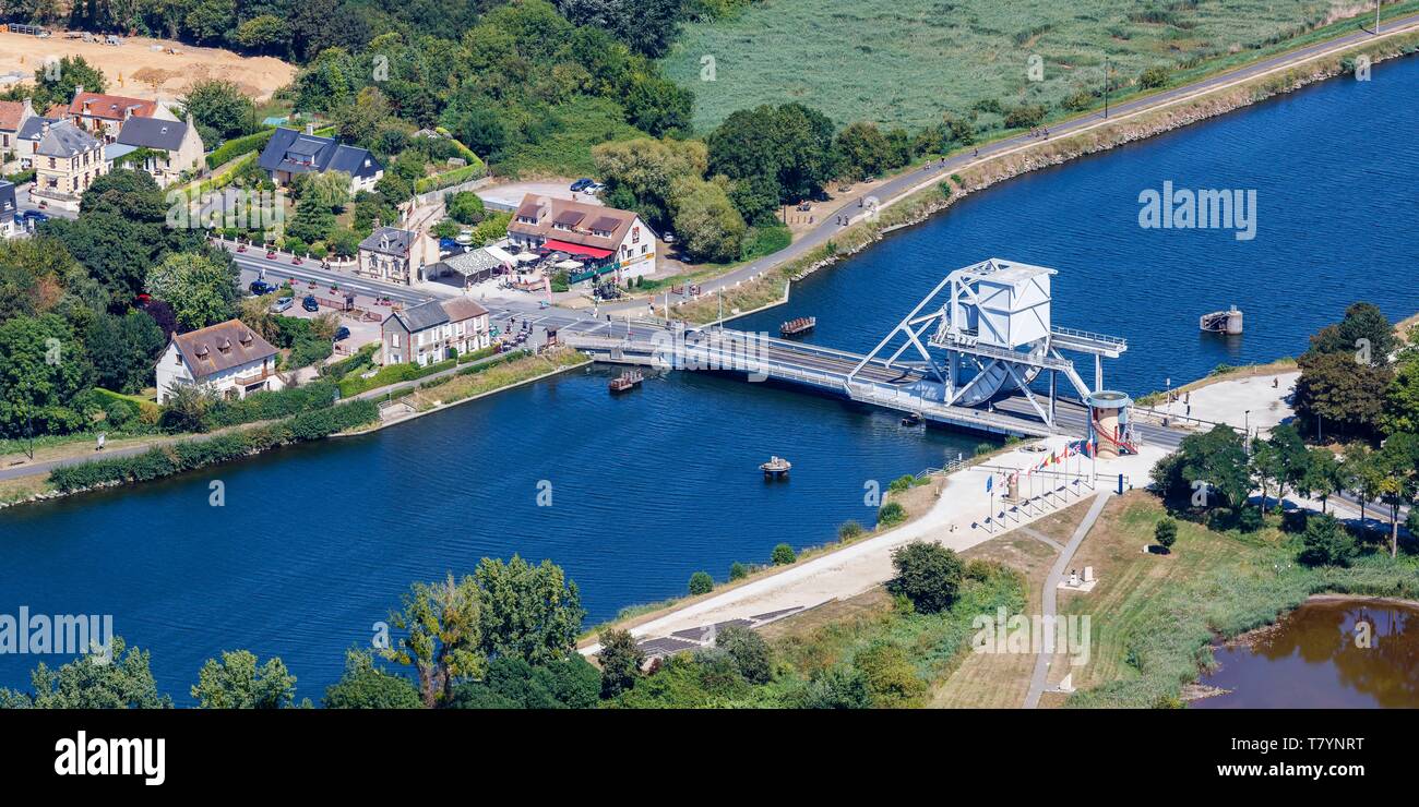 At pegasus bridge hi-res stock photography and images - Alamy