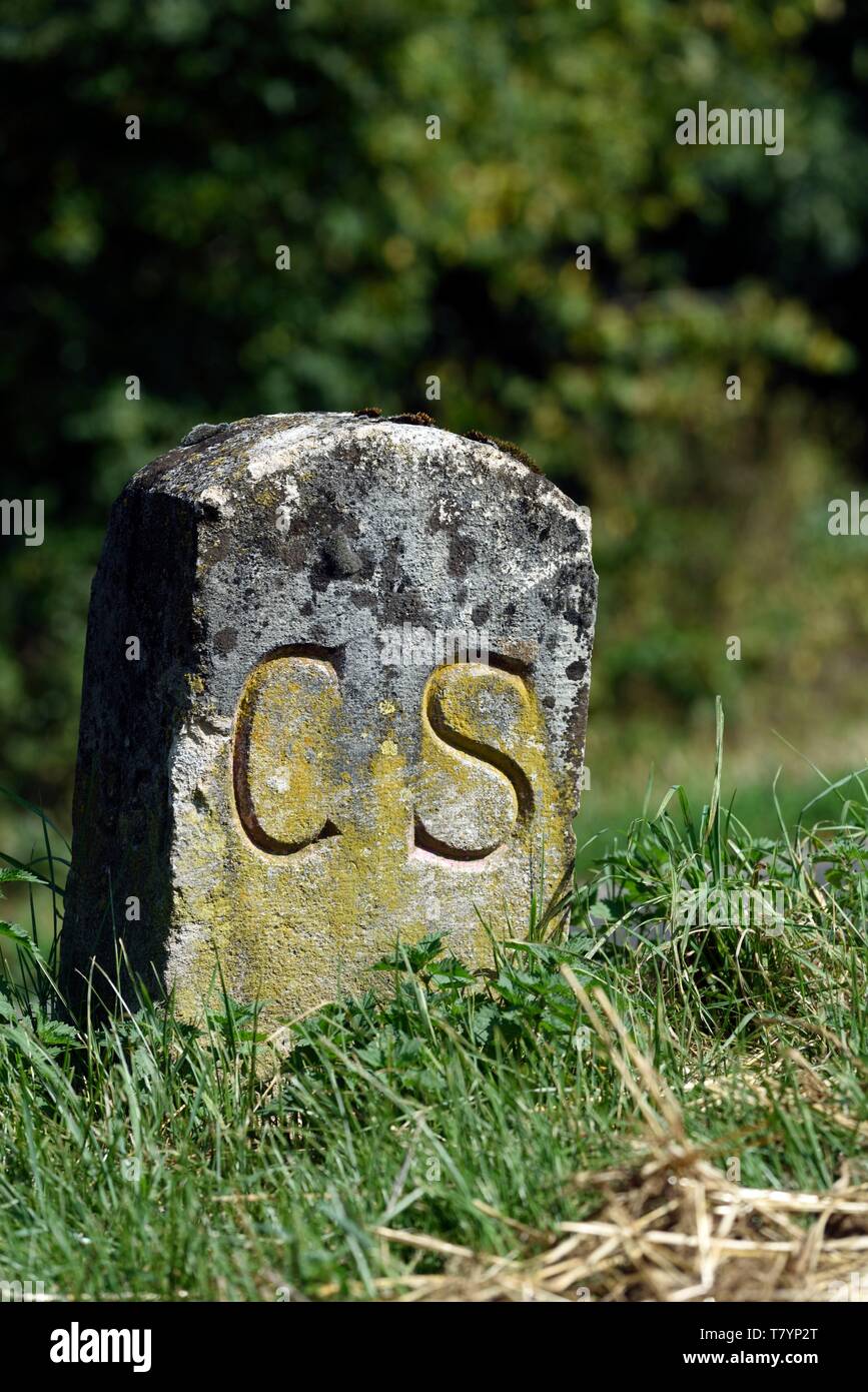 French swiss border hi-res stock photography and images - Alamy